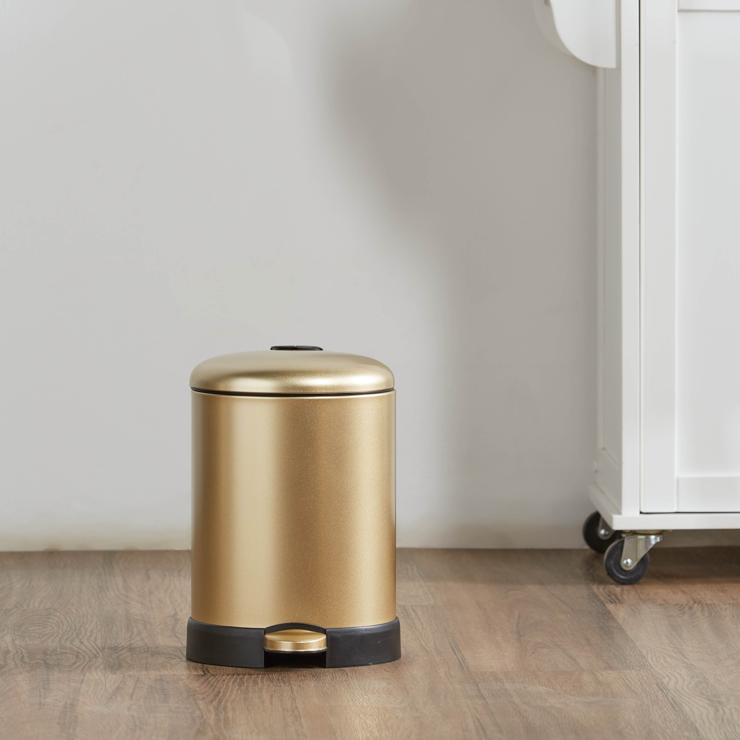 Shop Soft Close Round Step Bin - 5 L | Homecentre Egypt