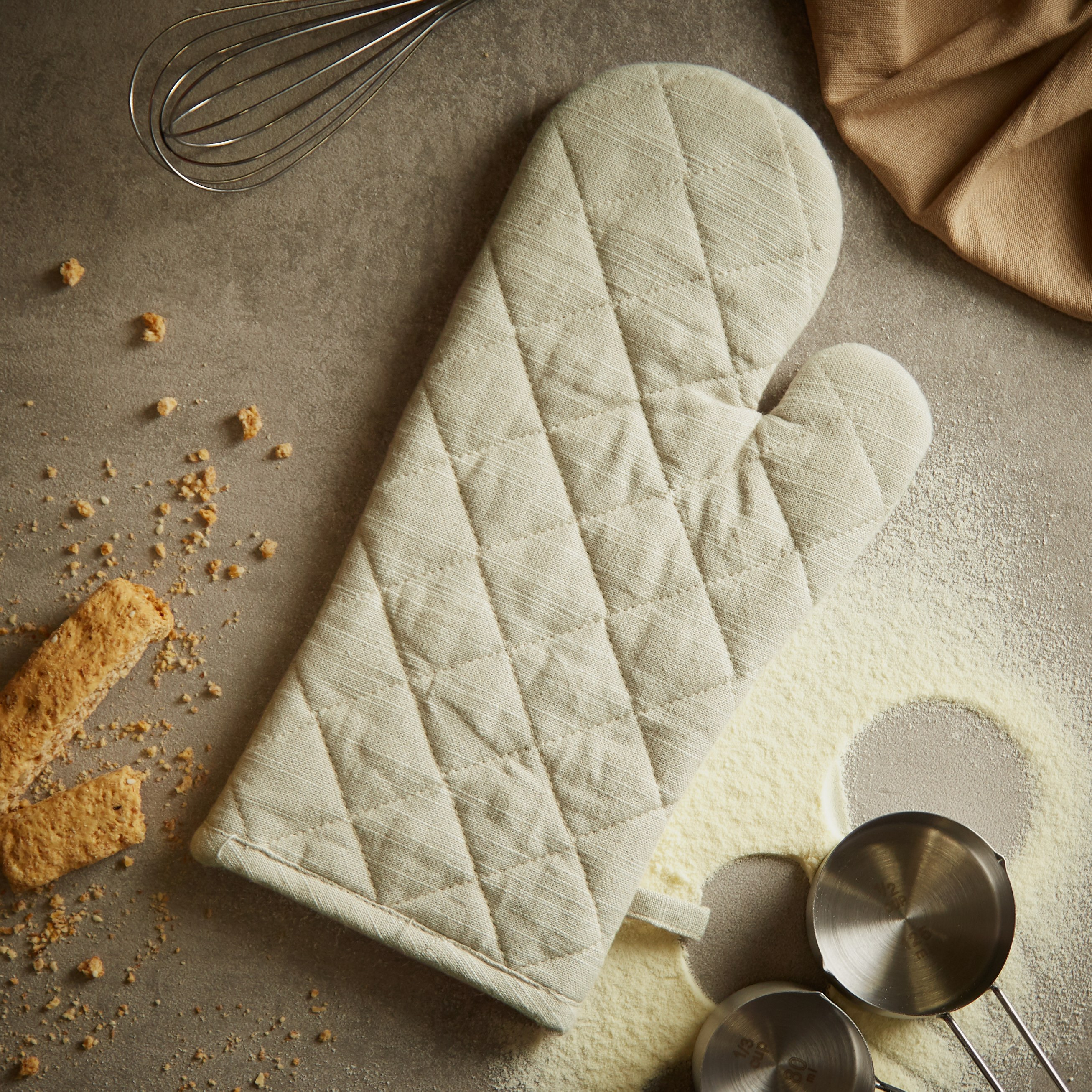 Shop Florence Quilted Oven Mitten | Home Centre UAE