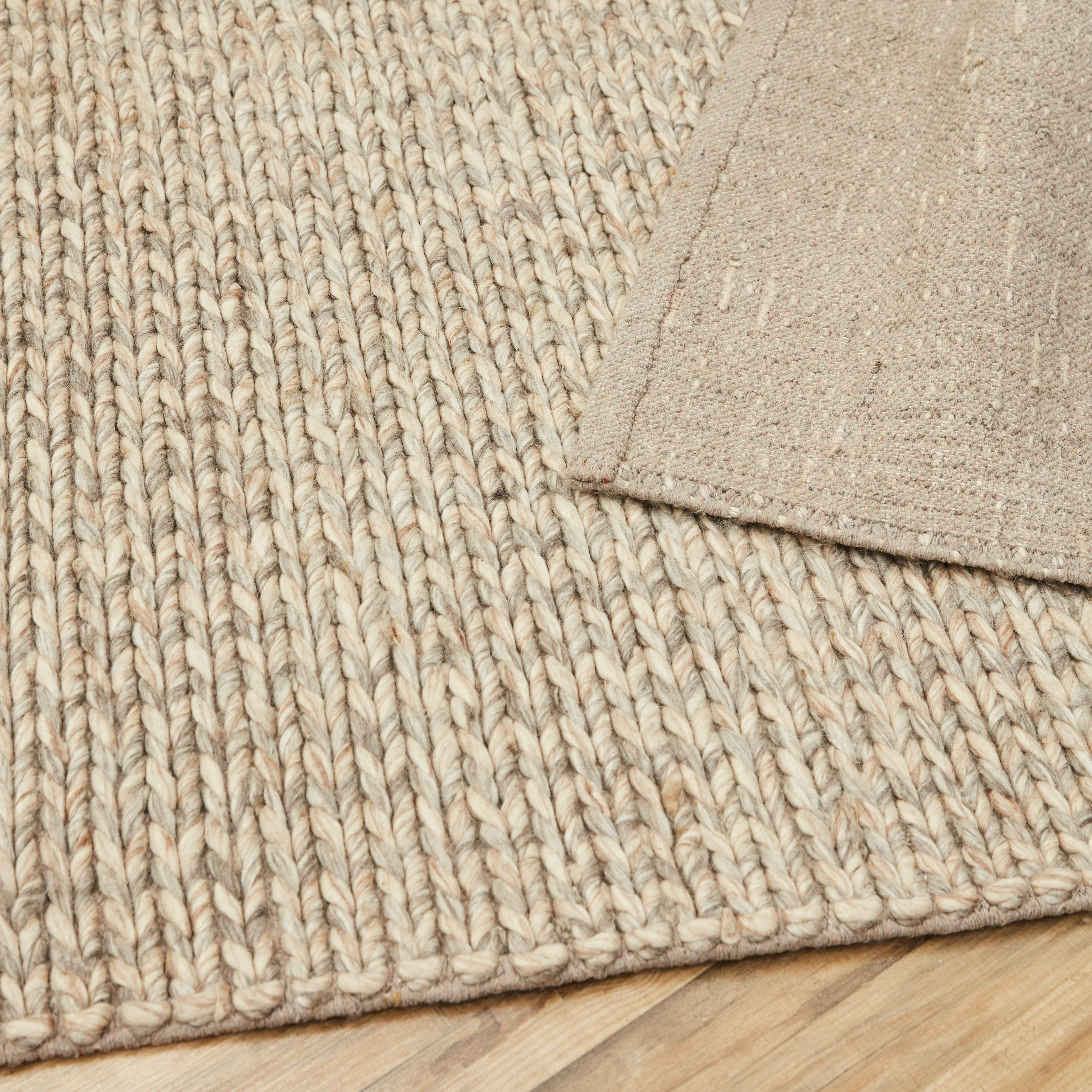 Shop Aspen Handwoven Rug - 160x230 cm Online | Home centre UAE