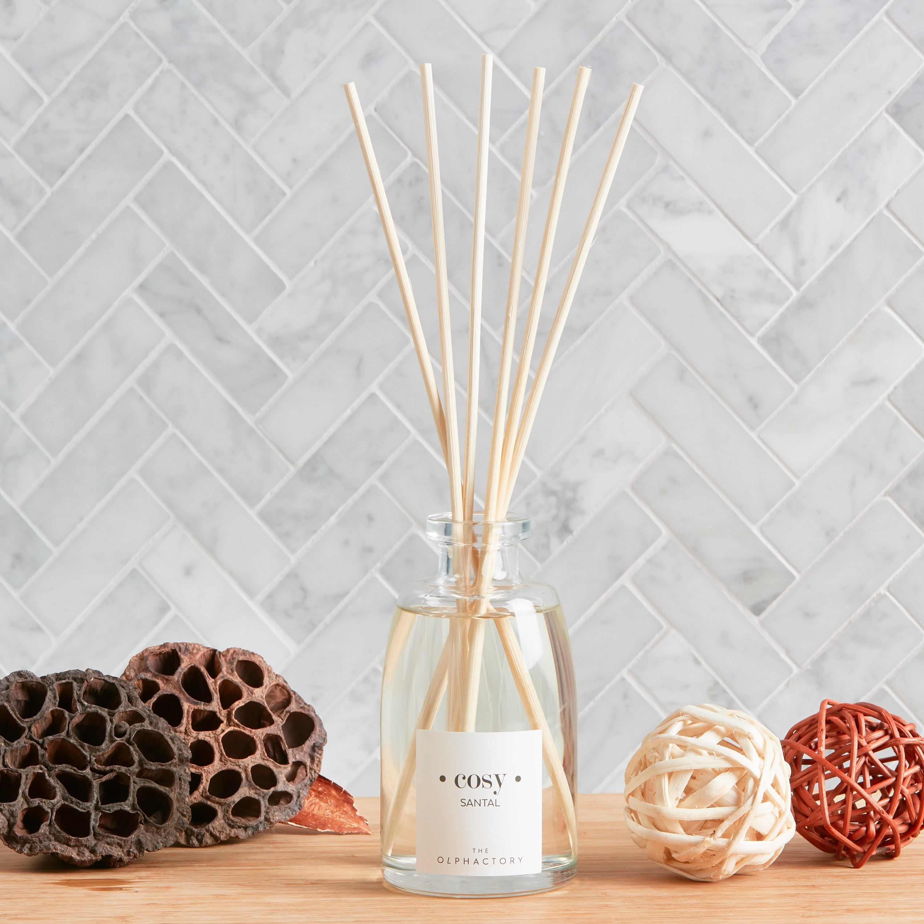 Shop The Olphactory Cosy Santal Diffuser - 250 ml Online | Homecentre Oman