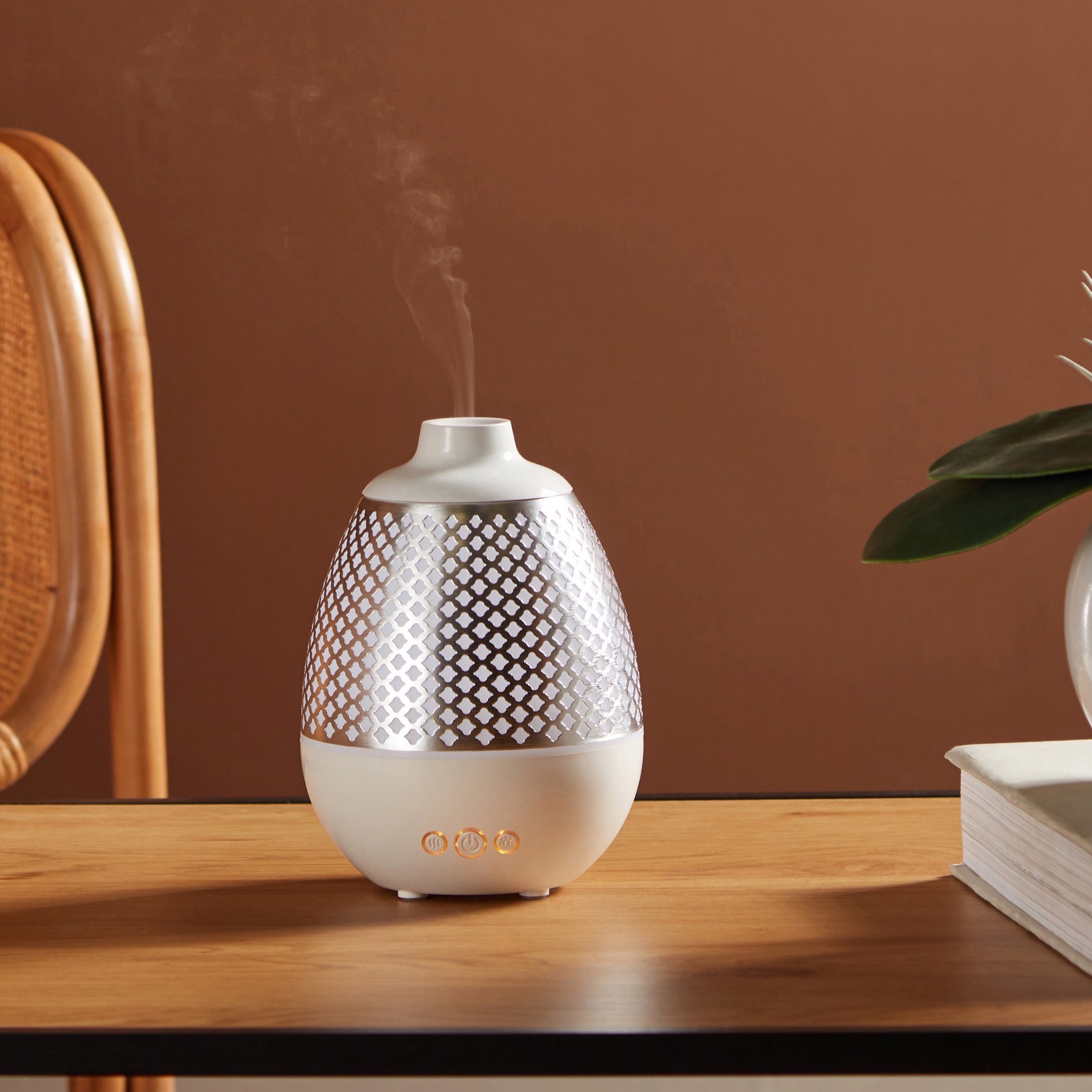 Shop Ultrasonic Essential Oil Diffuser - 200 ml Online | Home Centre Kuwait