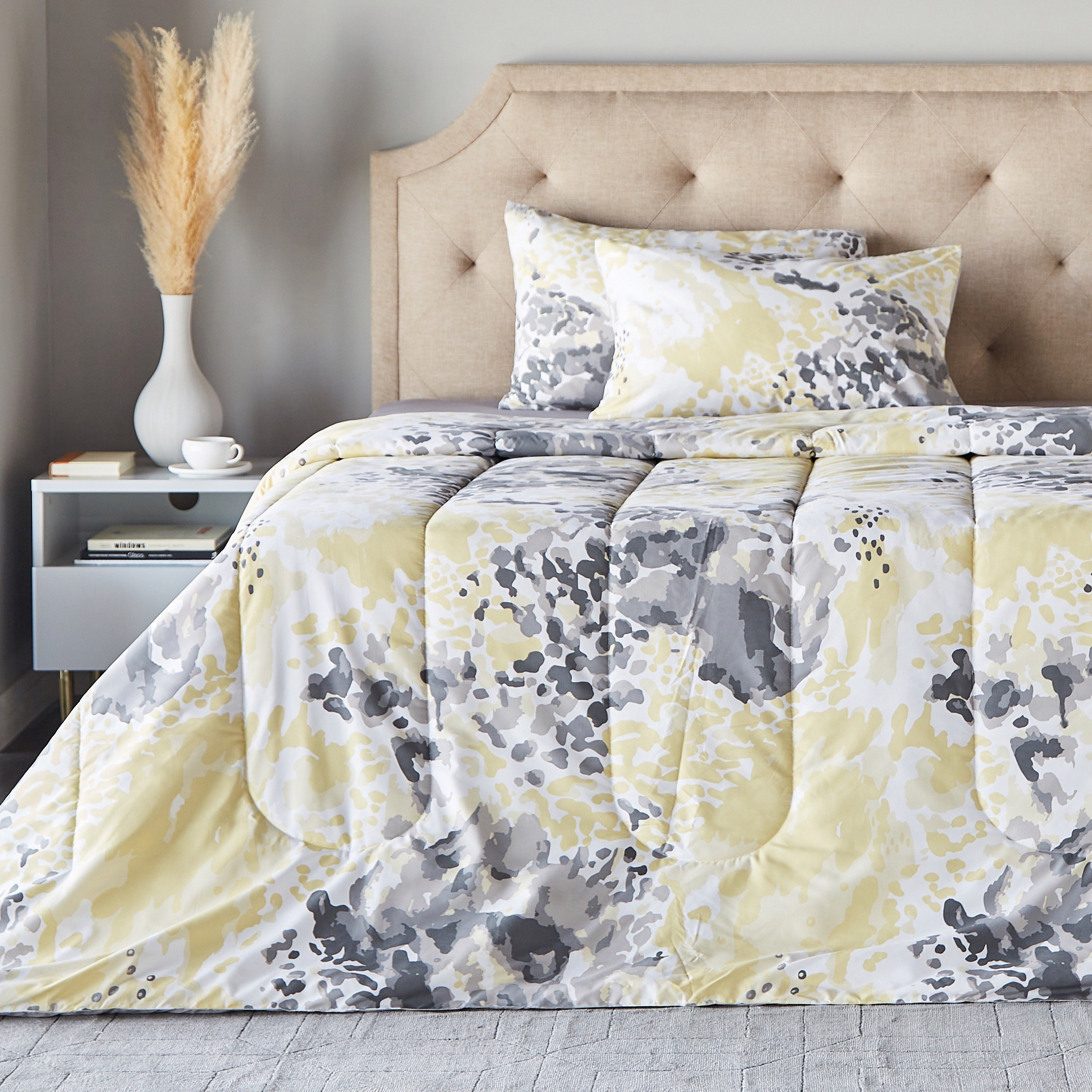 Shop Clara 3-Piece Super King Comforter Set - 240x260 cm | Homecentre Oman