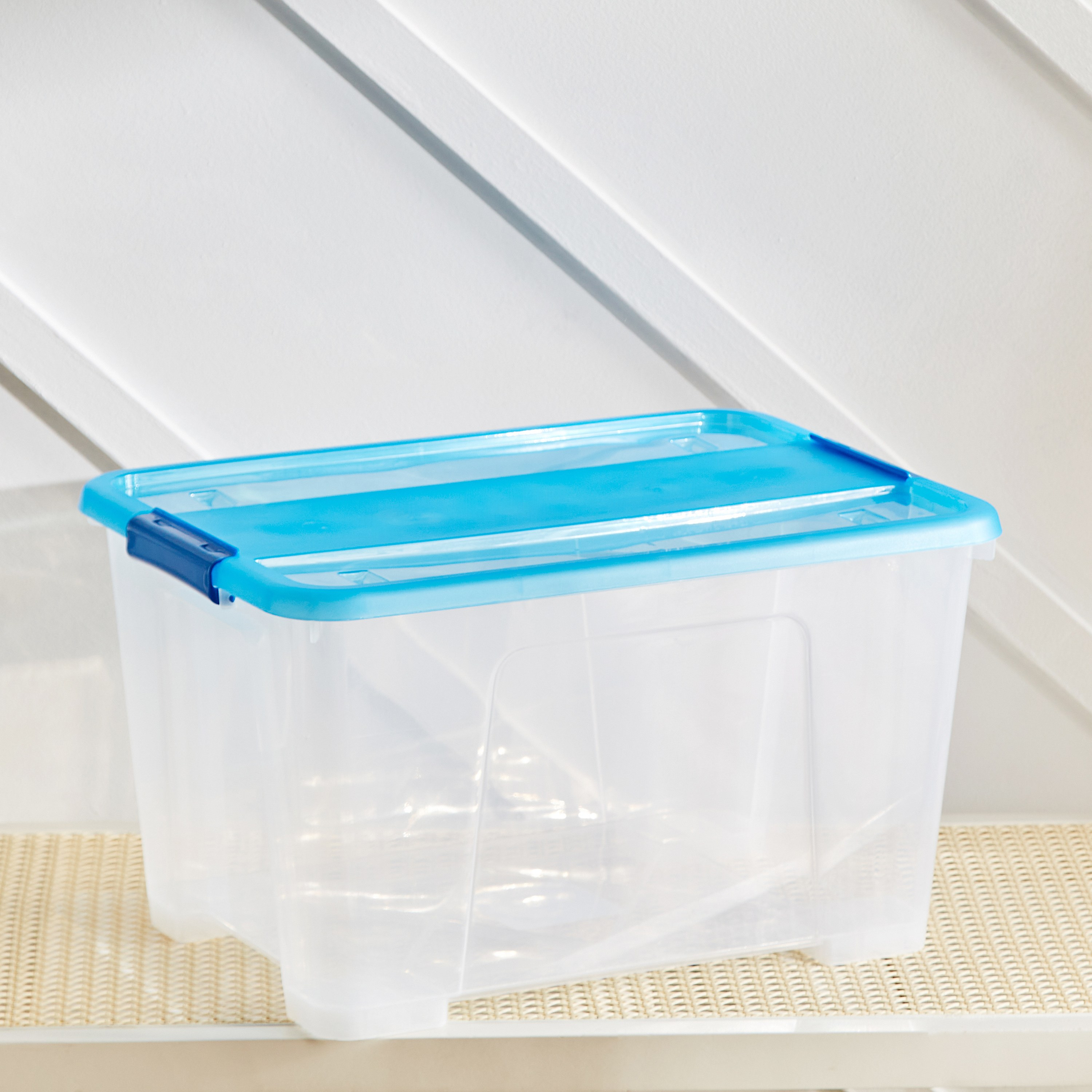 Shop Robyn Storage Box With Lid and Wheels - 32 L | Home Centre UAE