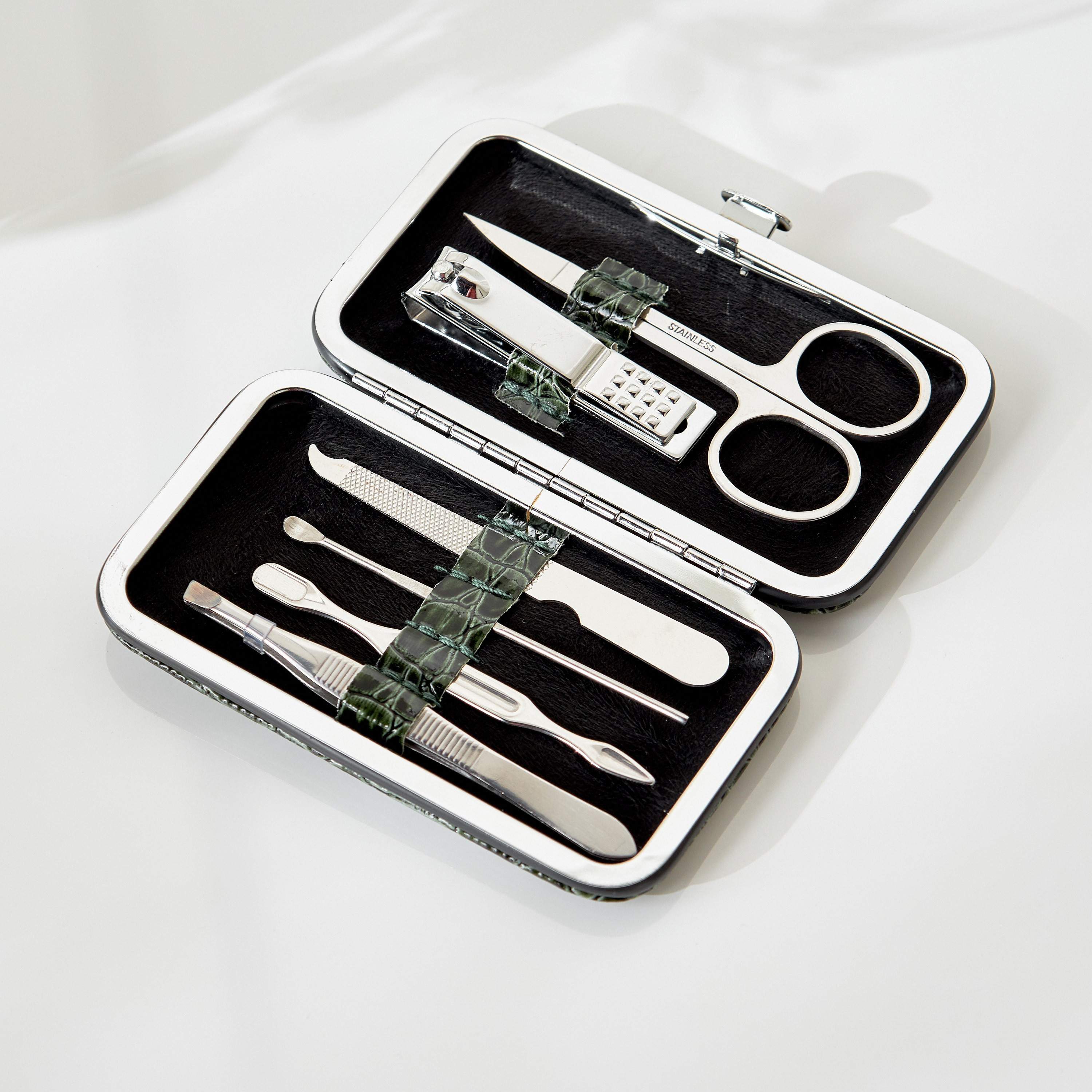 Shop Cora 7-Piece Manicure and Pedicure Set | Home Centre KSA