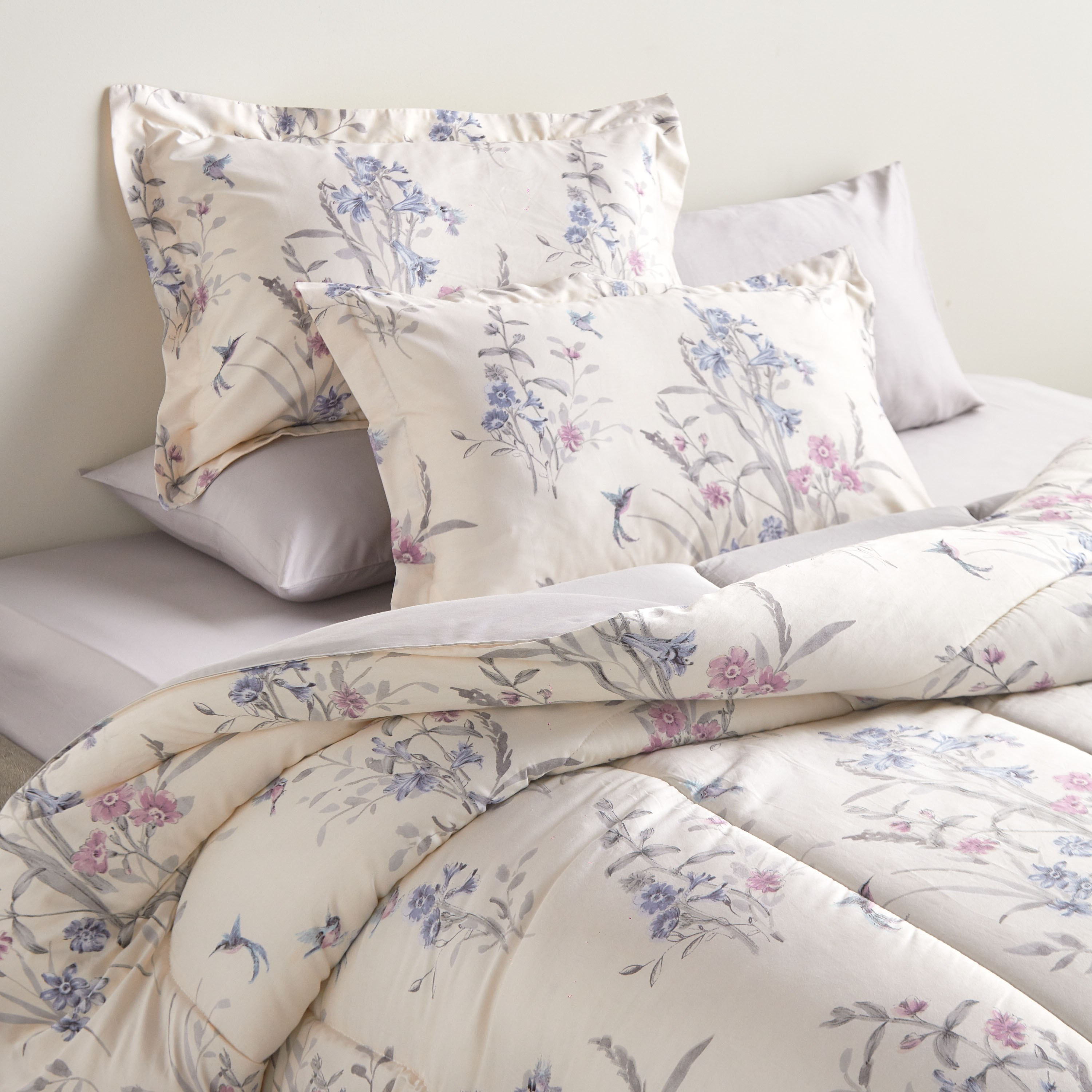 Shop Floral Bloom Cotton Printed 220 Thread Count 6-Piece King ...
