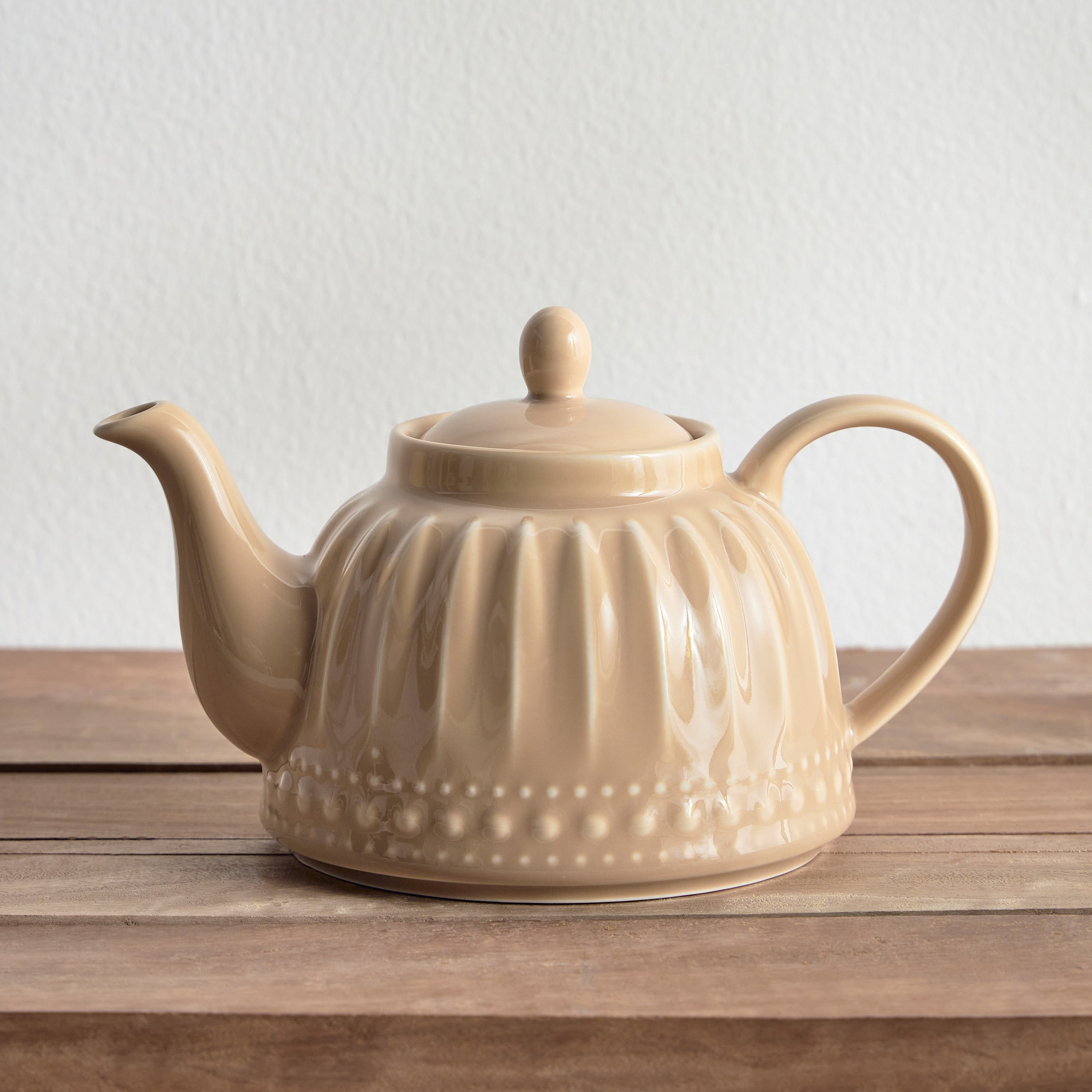 Shop Mediterranean Clio Tea Pot - 1.1 L | Home Centre UAE