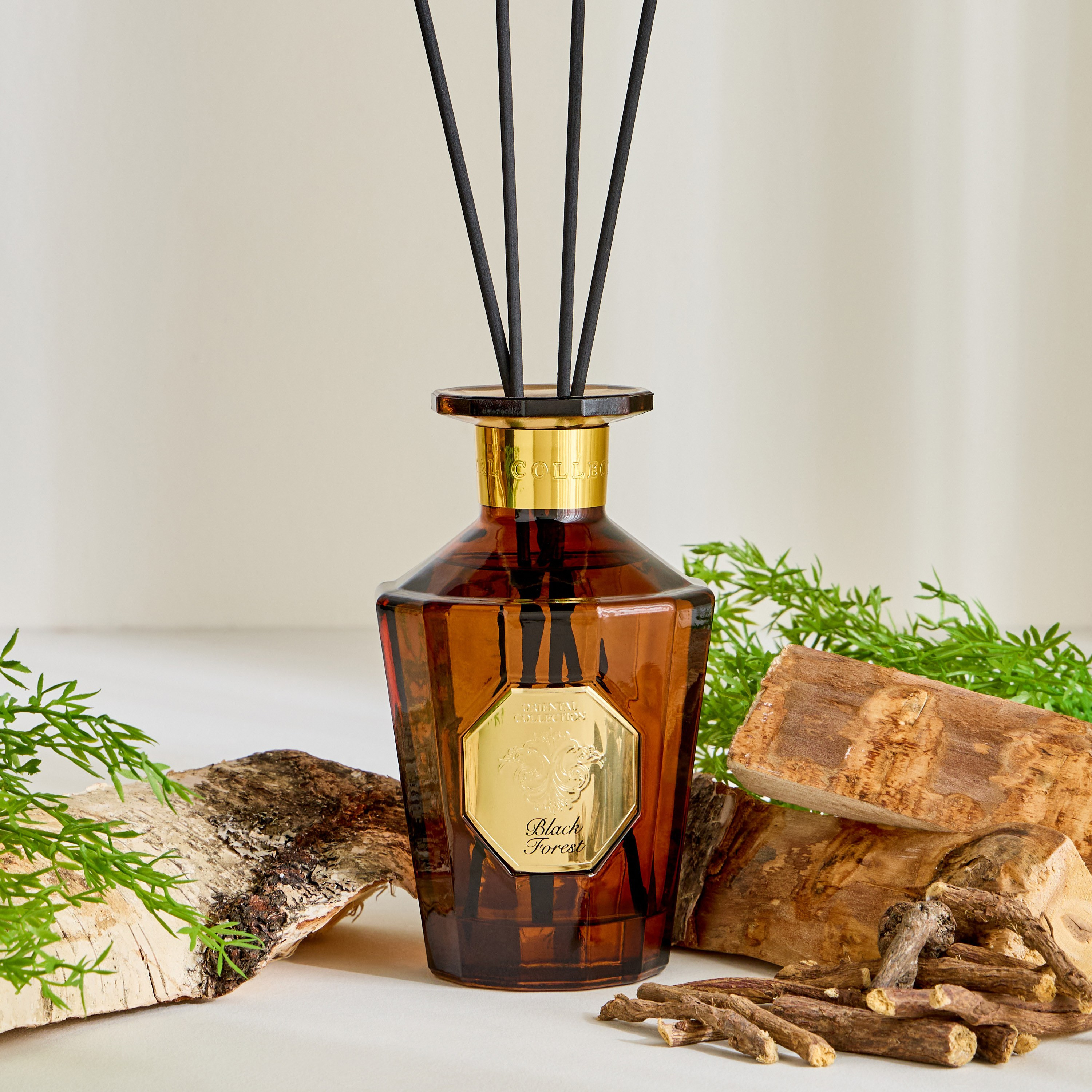 Shop Oriental Black Forest Reed Diffuser - 500 ml Online | Homecentre Oman