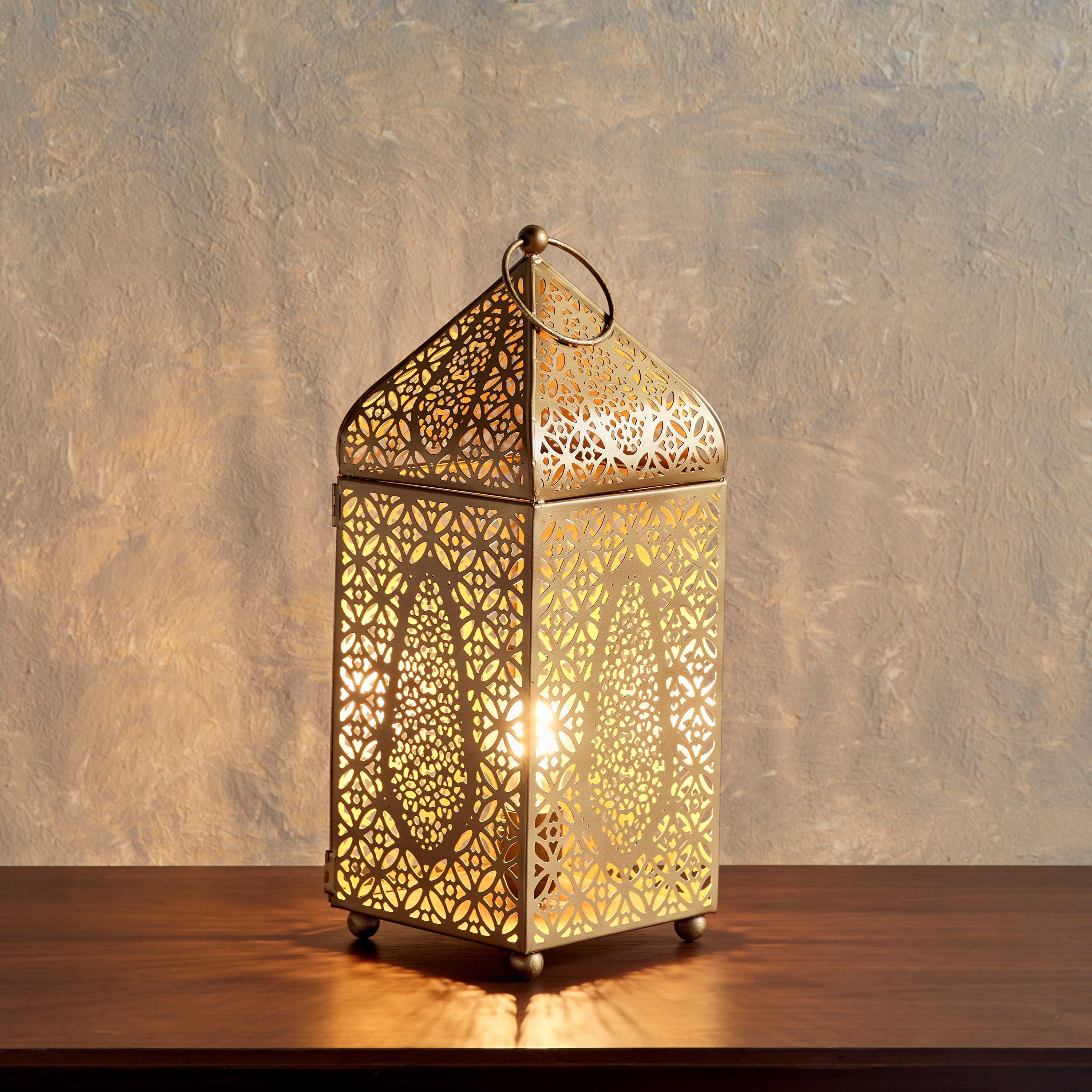 Buy Waseem Modern Nomads Metal Table Lamp - 17 cm Online | Centrepoint ...