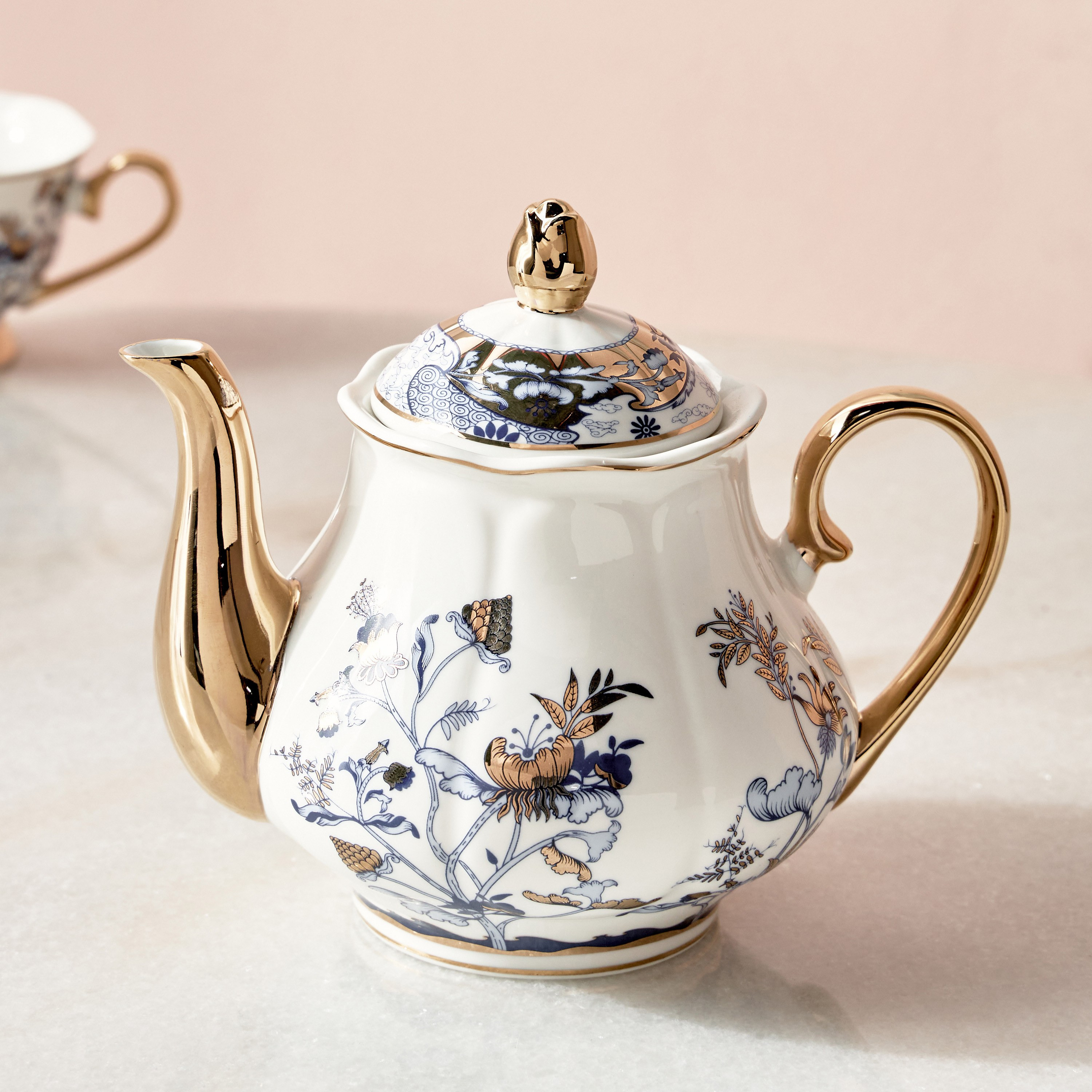 Shop Aurum New Bone China Teapot - 800 ml | Homecentre Oman