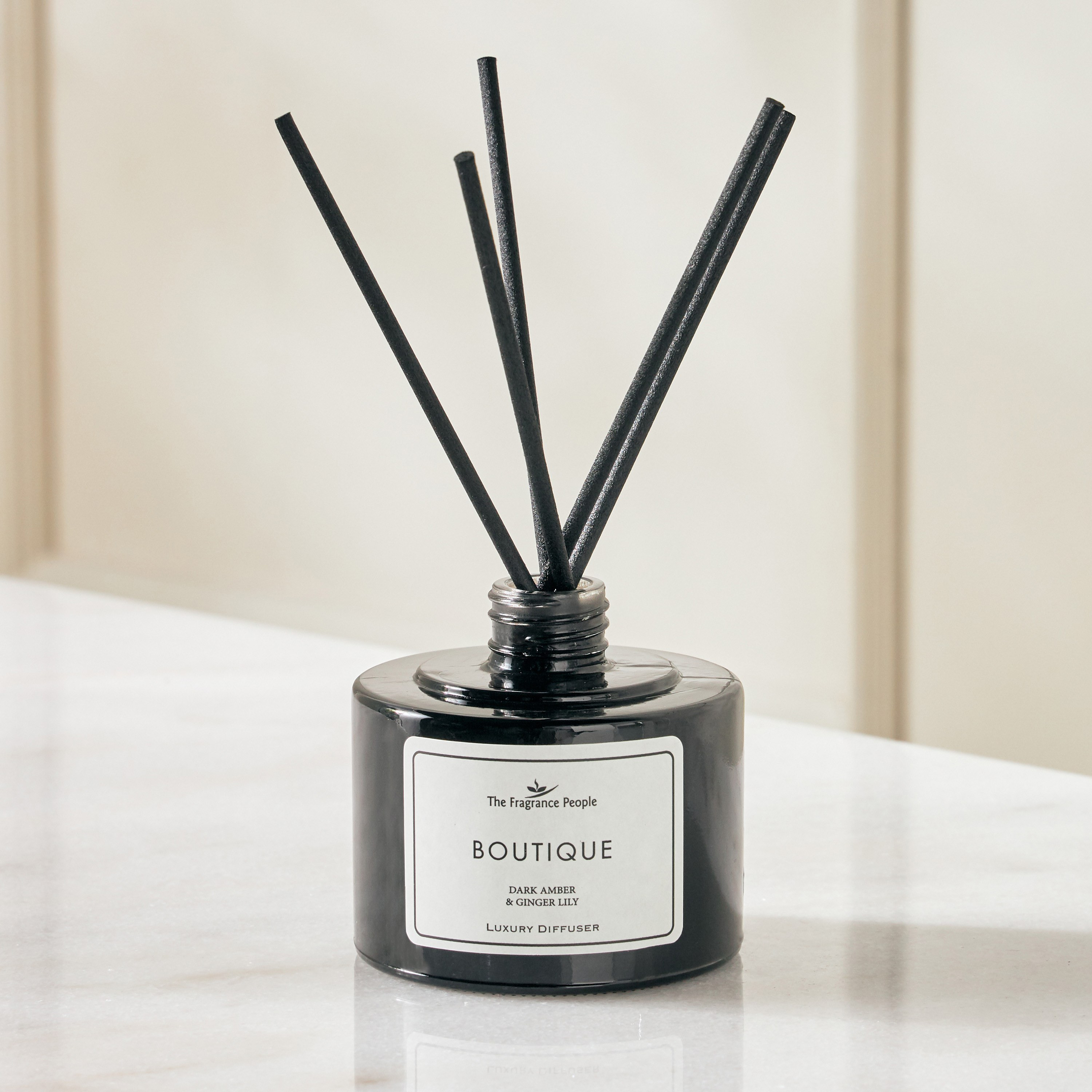 Shop Boutique Black Dark Amber and Ginger Lily Reed Diffuser - 200 ml | Home Centre UAE