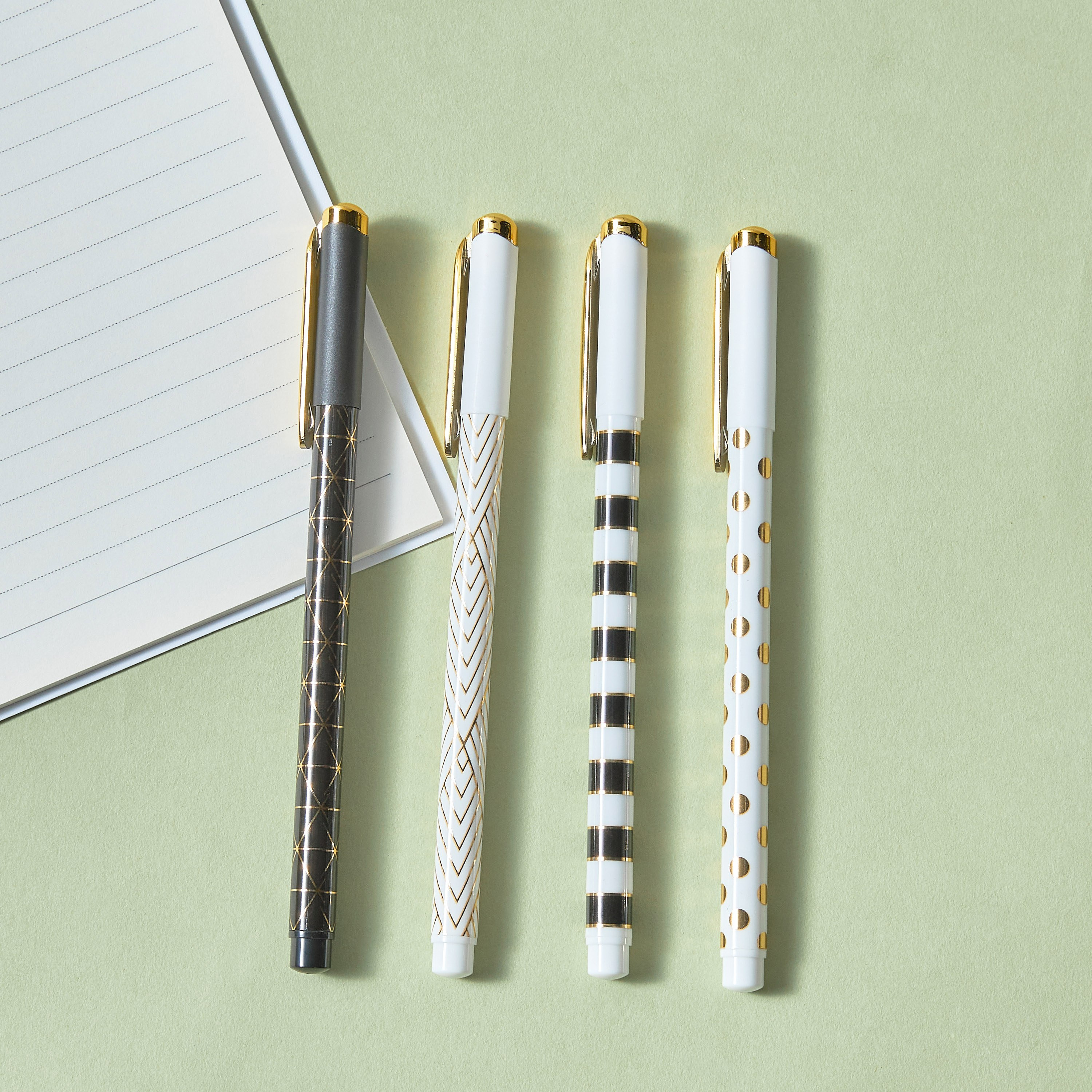 Shop Linda Assorted 4-Piece Ballpoint Pen Set | Homecentre Oman