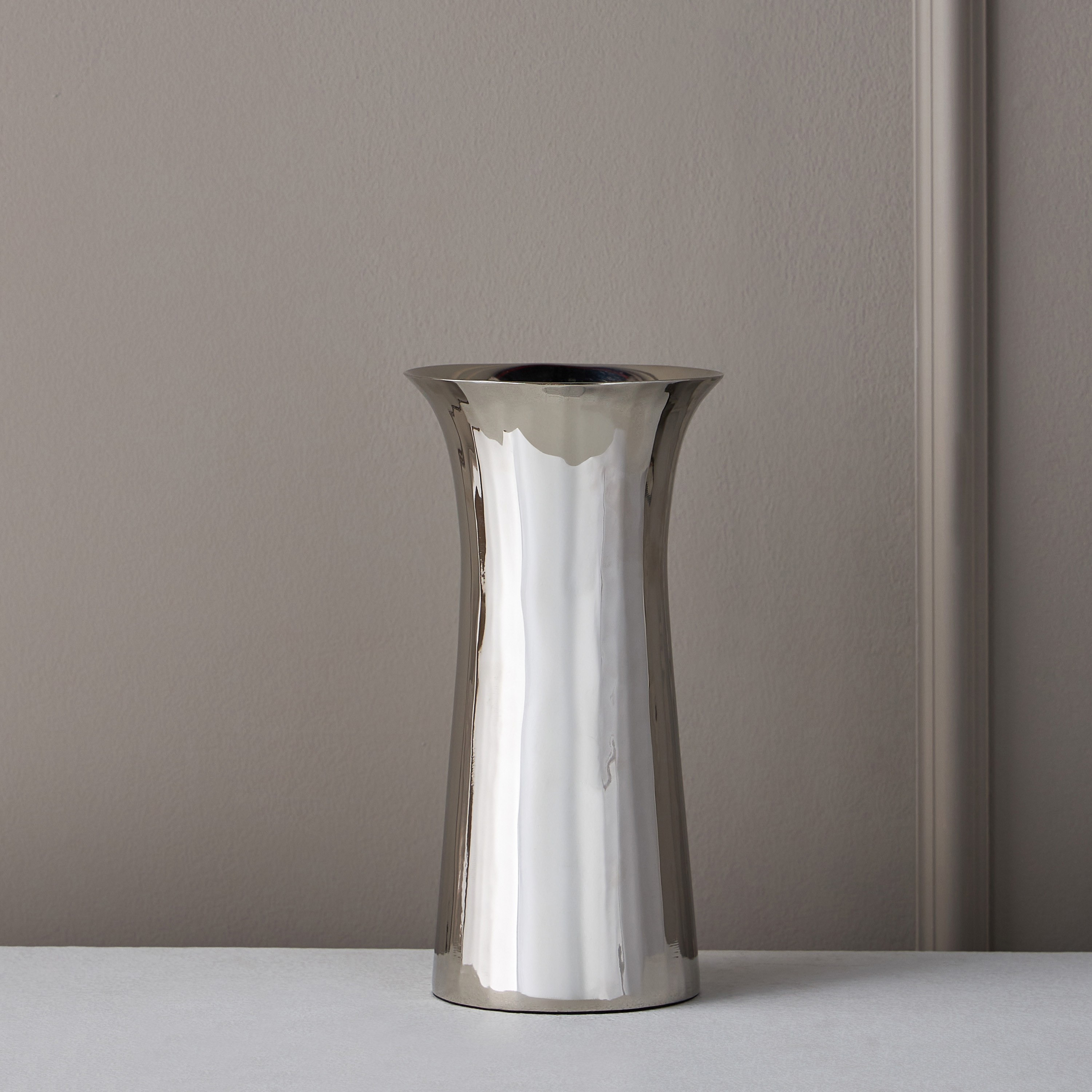 Shop Leah Metal Vase - 32 cm Online | Home Centre UAE