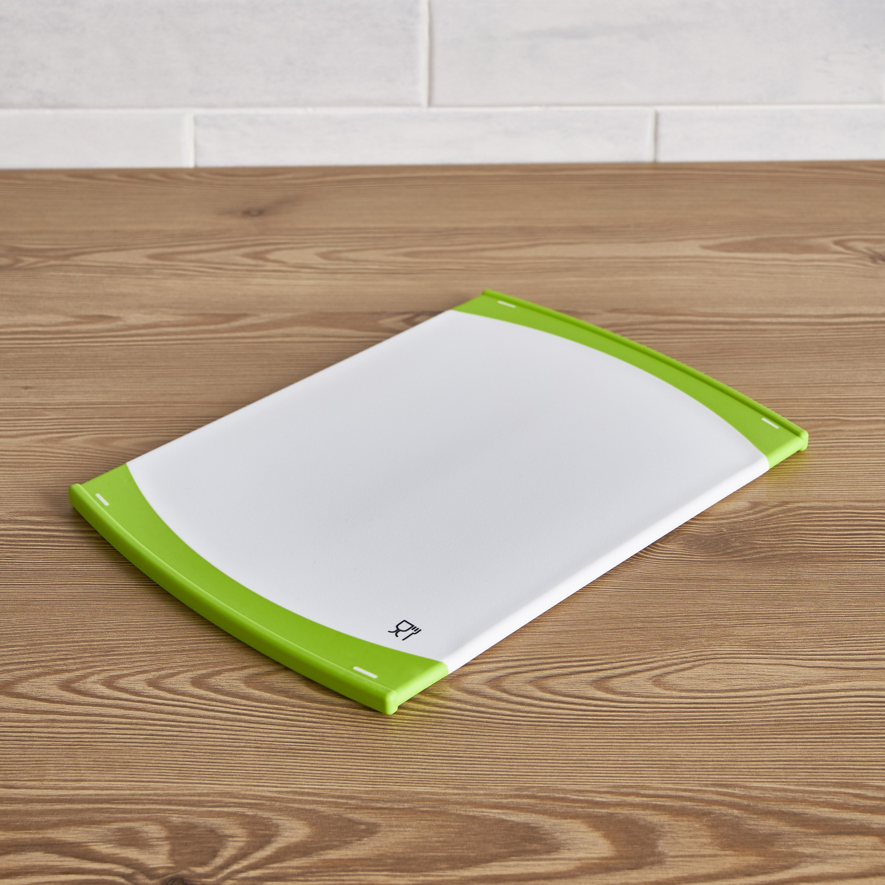 Shop Slice Chopping Board | Homecentre Oman