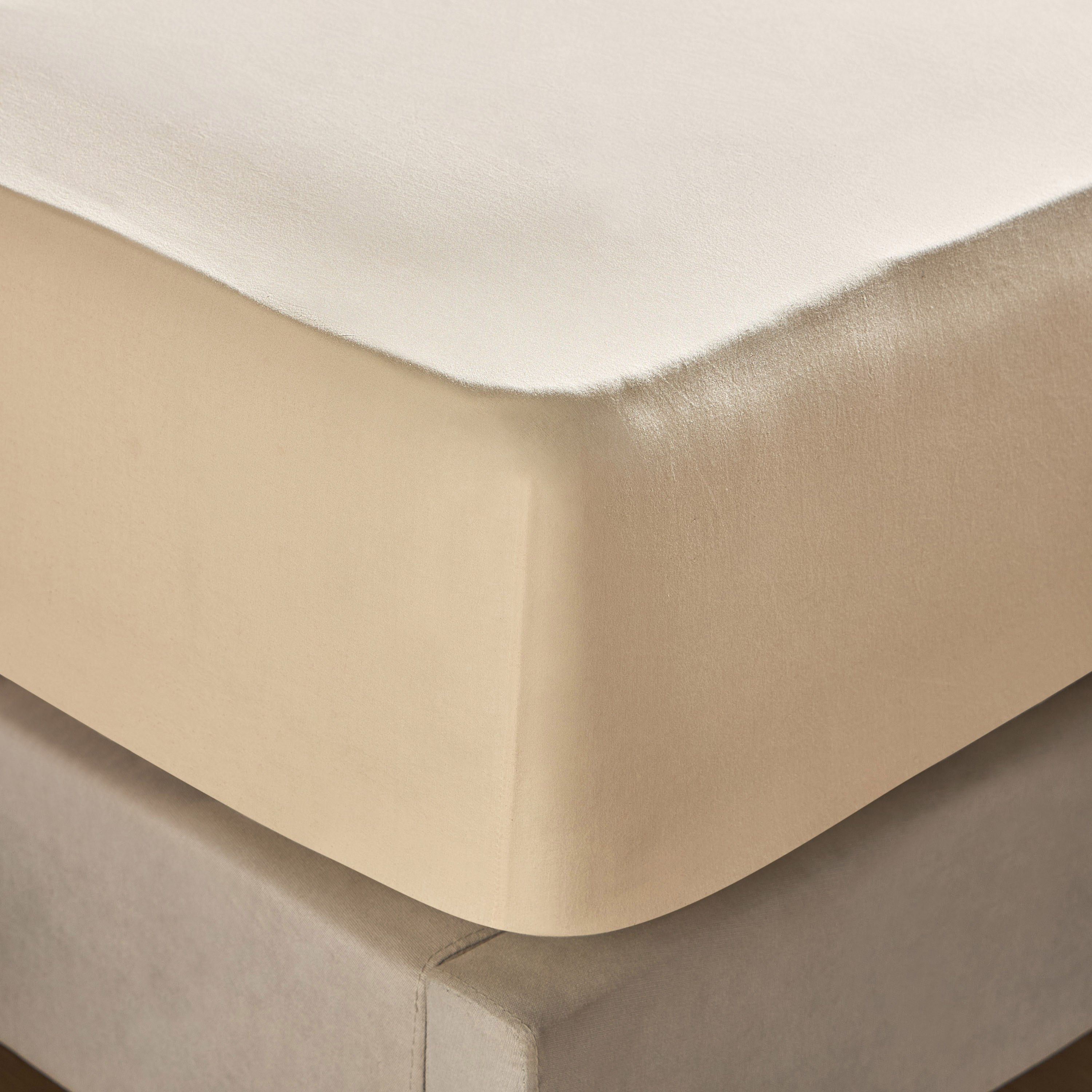Shop Adrea Cotton Percale Weave 144 Thread Count Full Fitted Sheet ...
