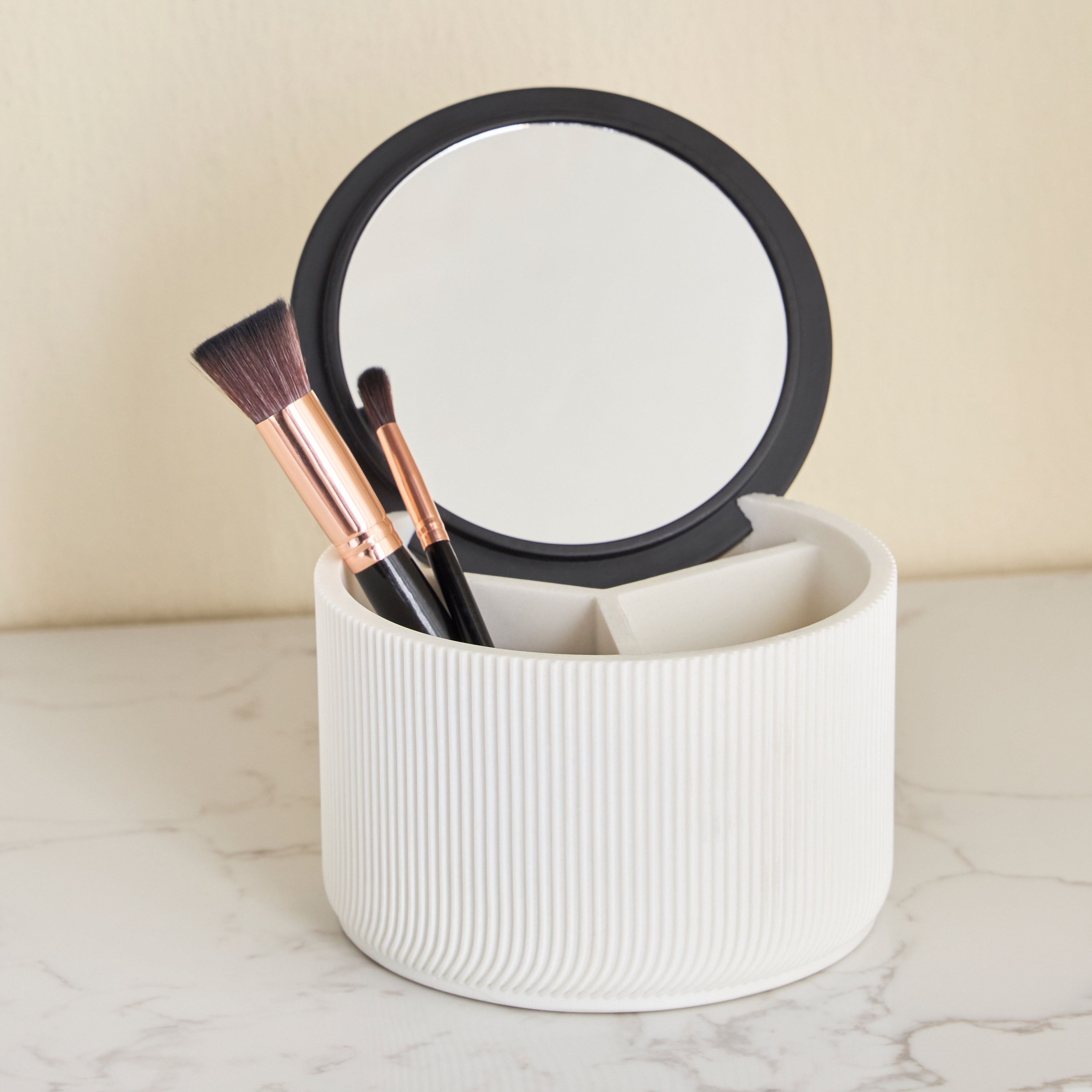 Shop Salton Vanity Organiser with Mirror - 16 cm | Homecentre Oman