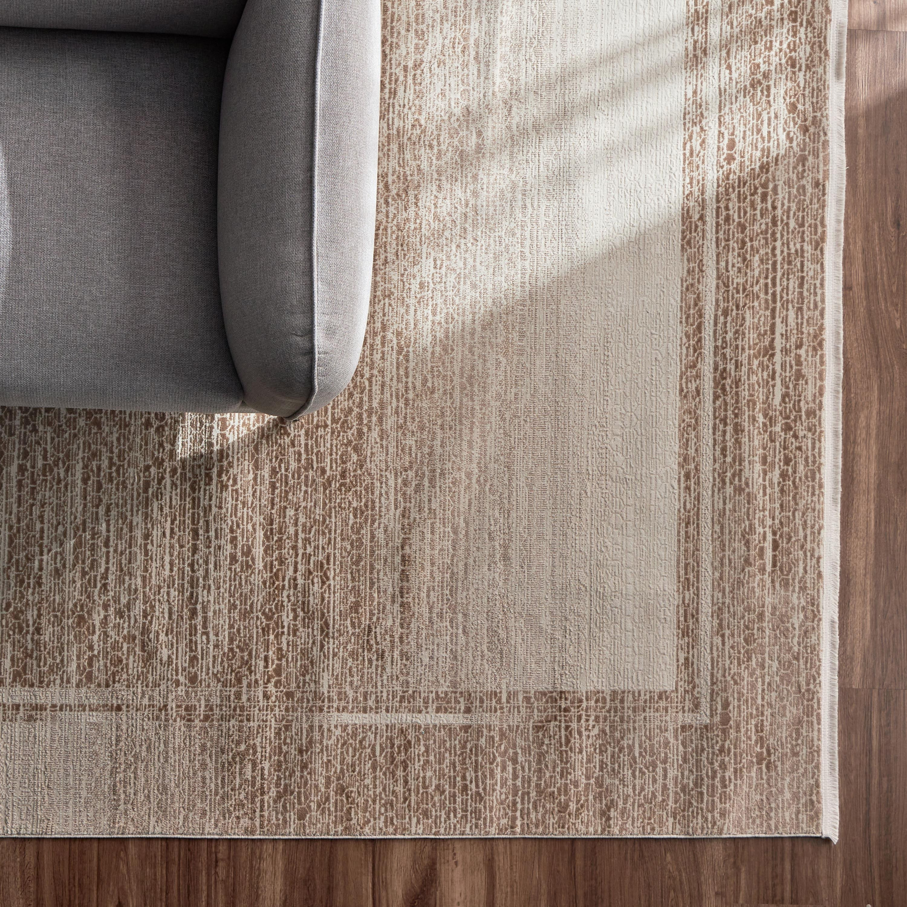 Shop Meryem Rug - 200x290 cm | Home Centre UAE