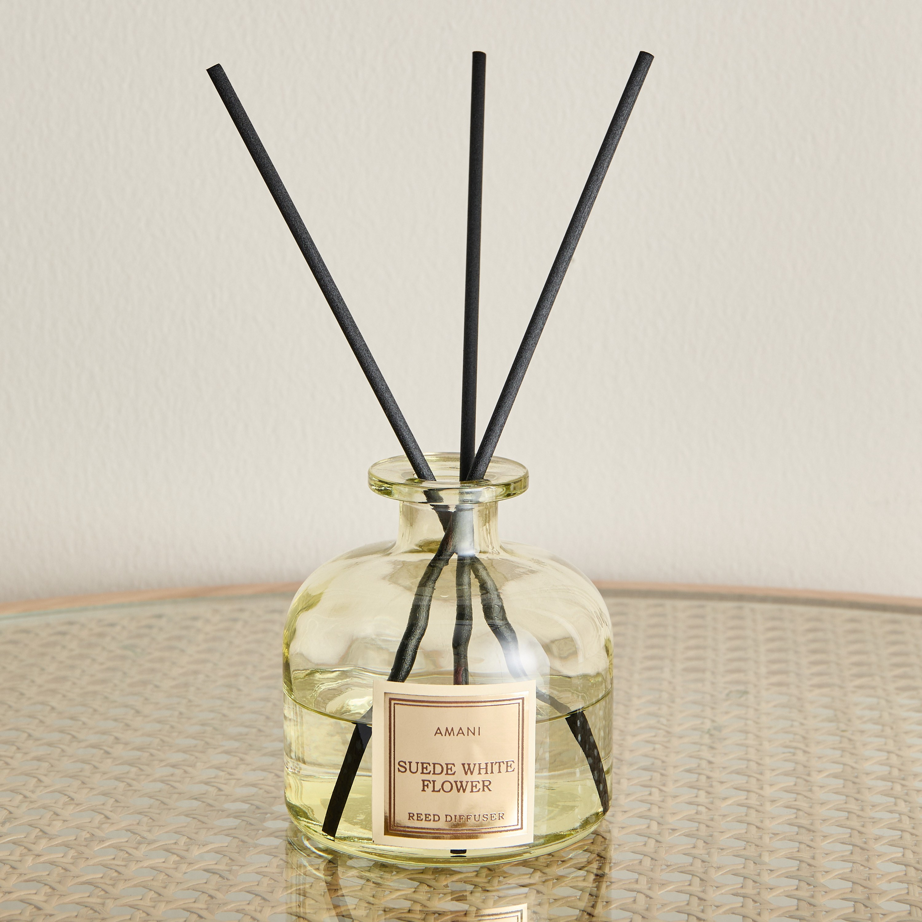Shop Amani Suede White Flower Reed Diffuser - 180 ml Online ...