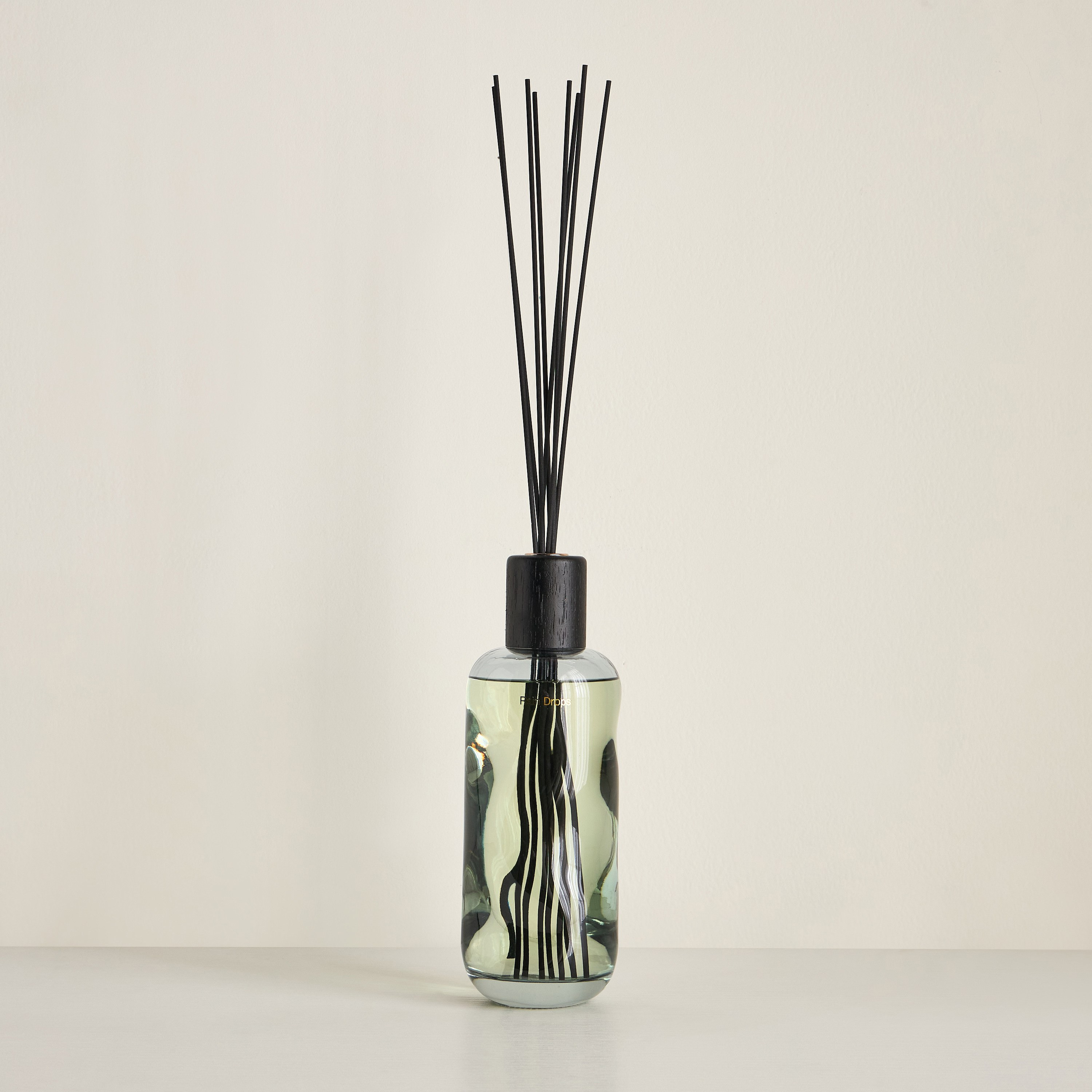 Buy Bougie Rain Drops Reed Diffuser - 950 ml Online | Centrepoint Qatar
