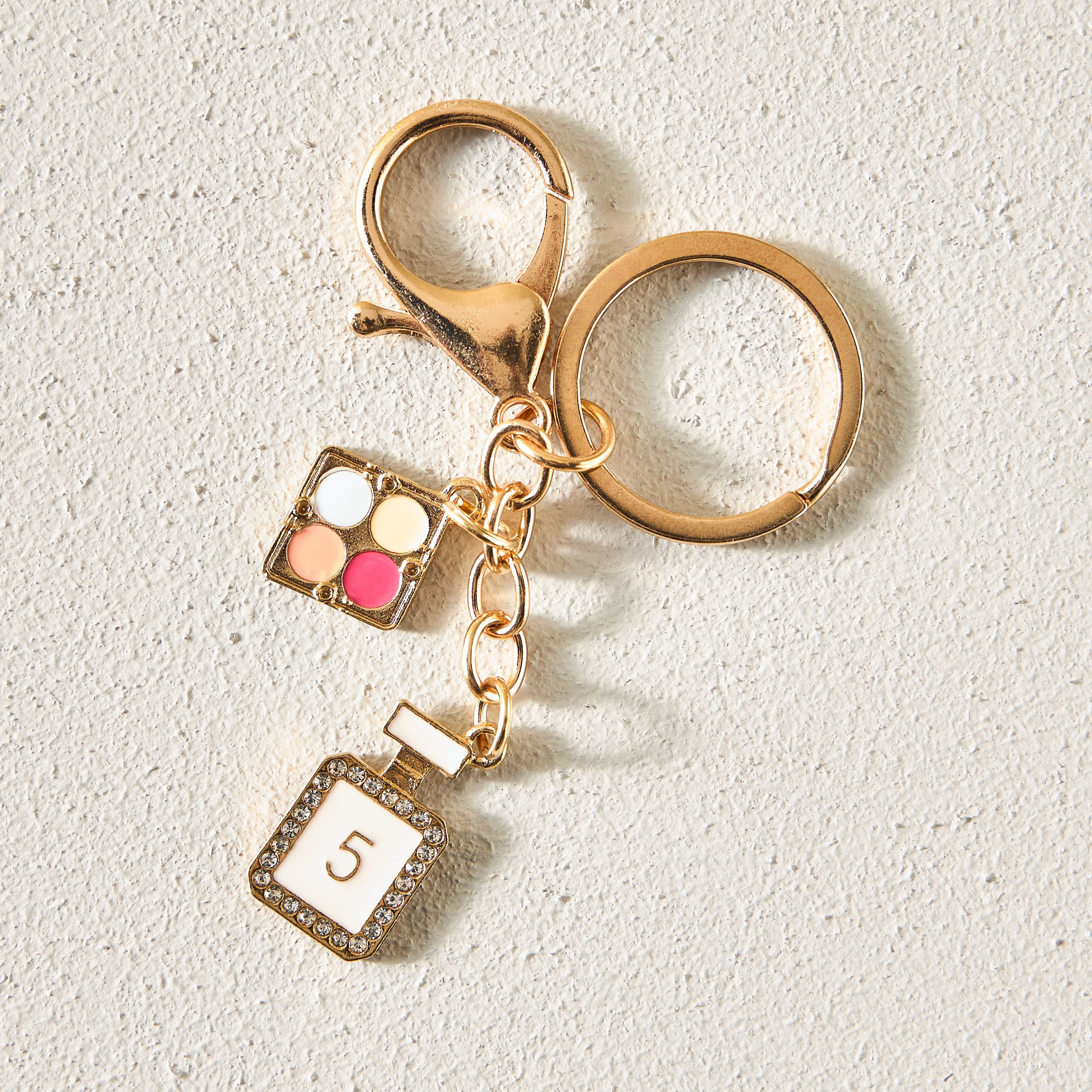 Shop Tara Metal Keychain Online | Homecentre Oman