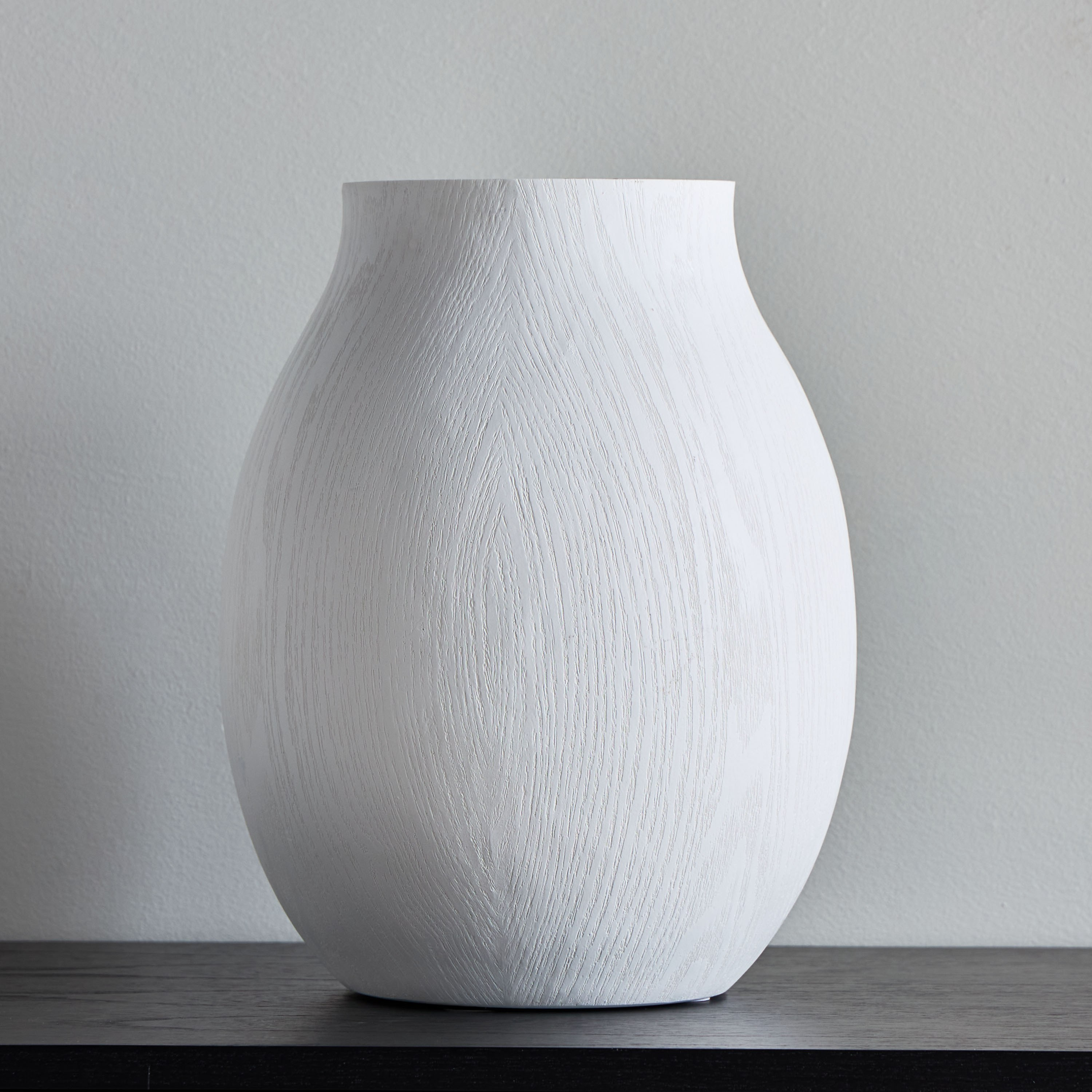 Shop Natura Veneer Resin Vase - 35 cm Online | Homecentre Oman