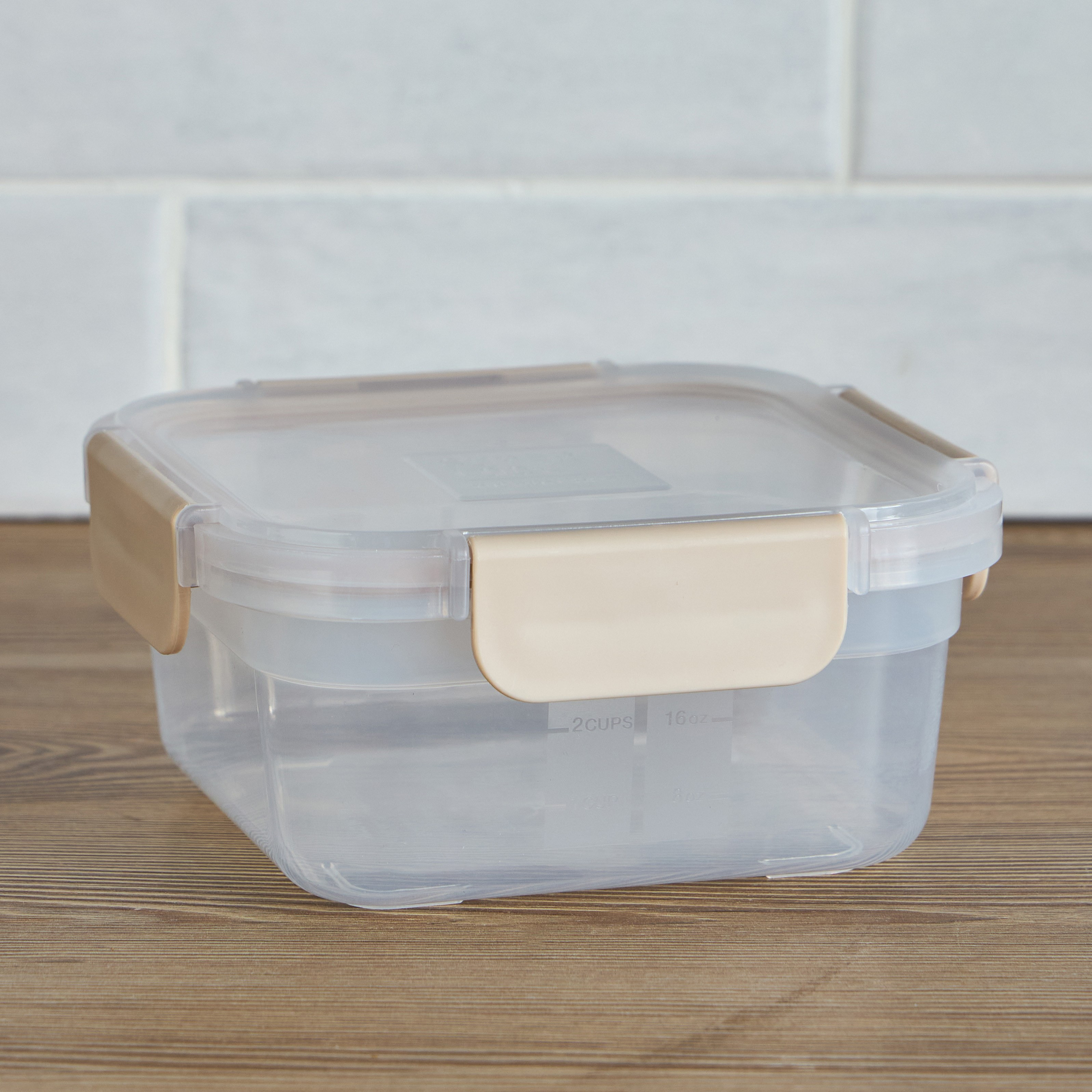 Shop Super Lock Food Container - 900 ml | Homecentre Oman