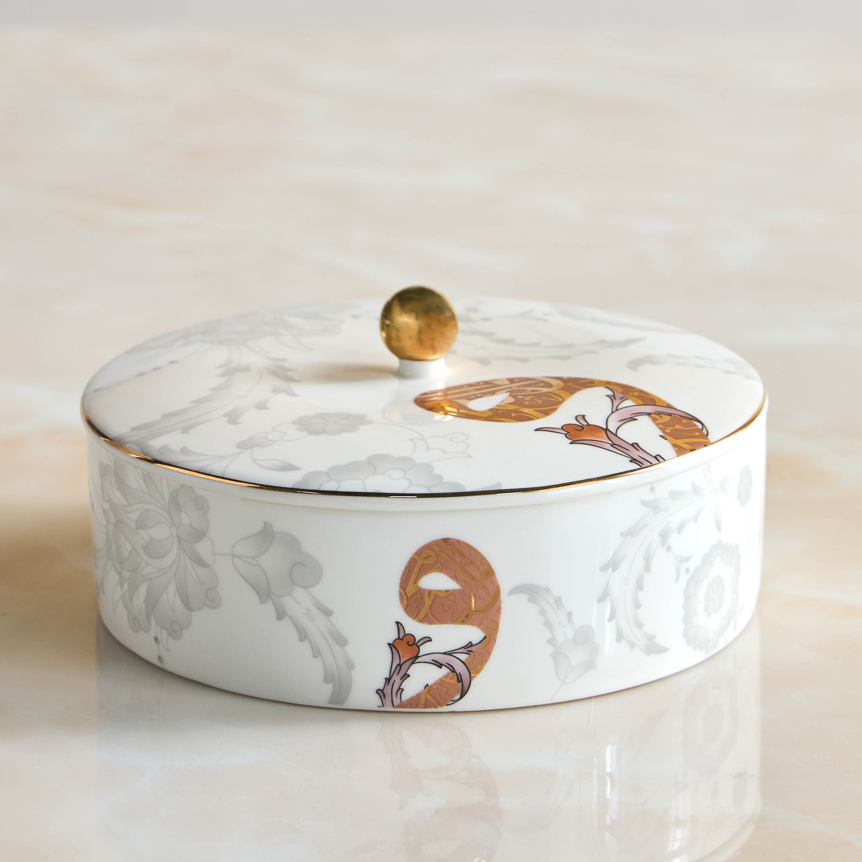 Shop Hana Serving Dish with Lid - 19 cm | Home Centre UAE