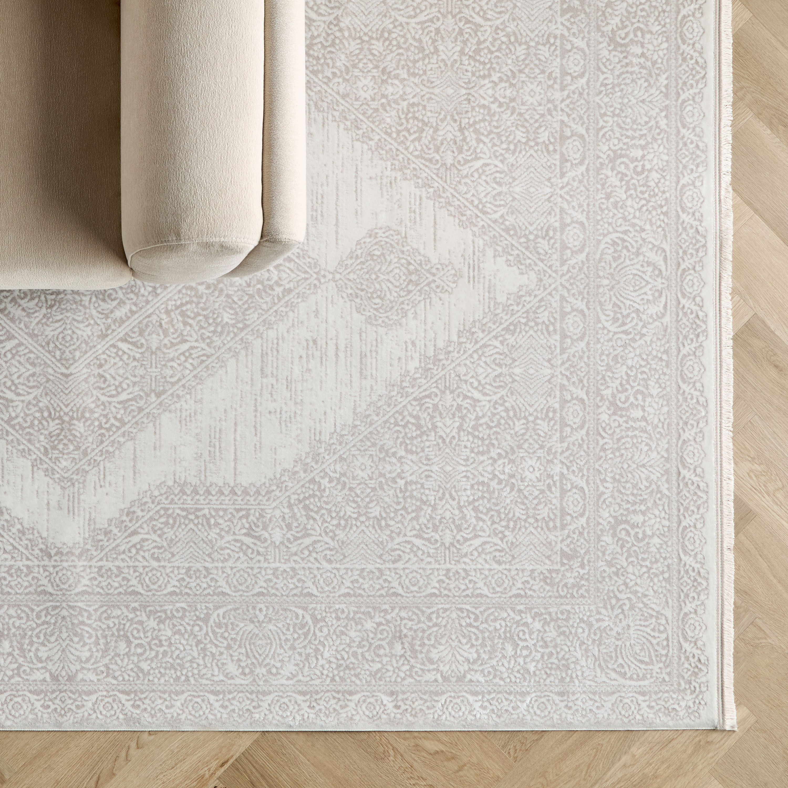 Shop Isabella Rug - 160x230 cm | Homecentre Oman