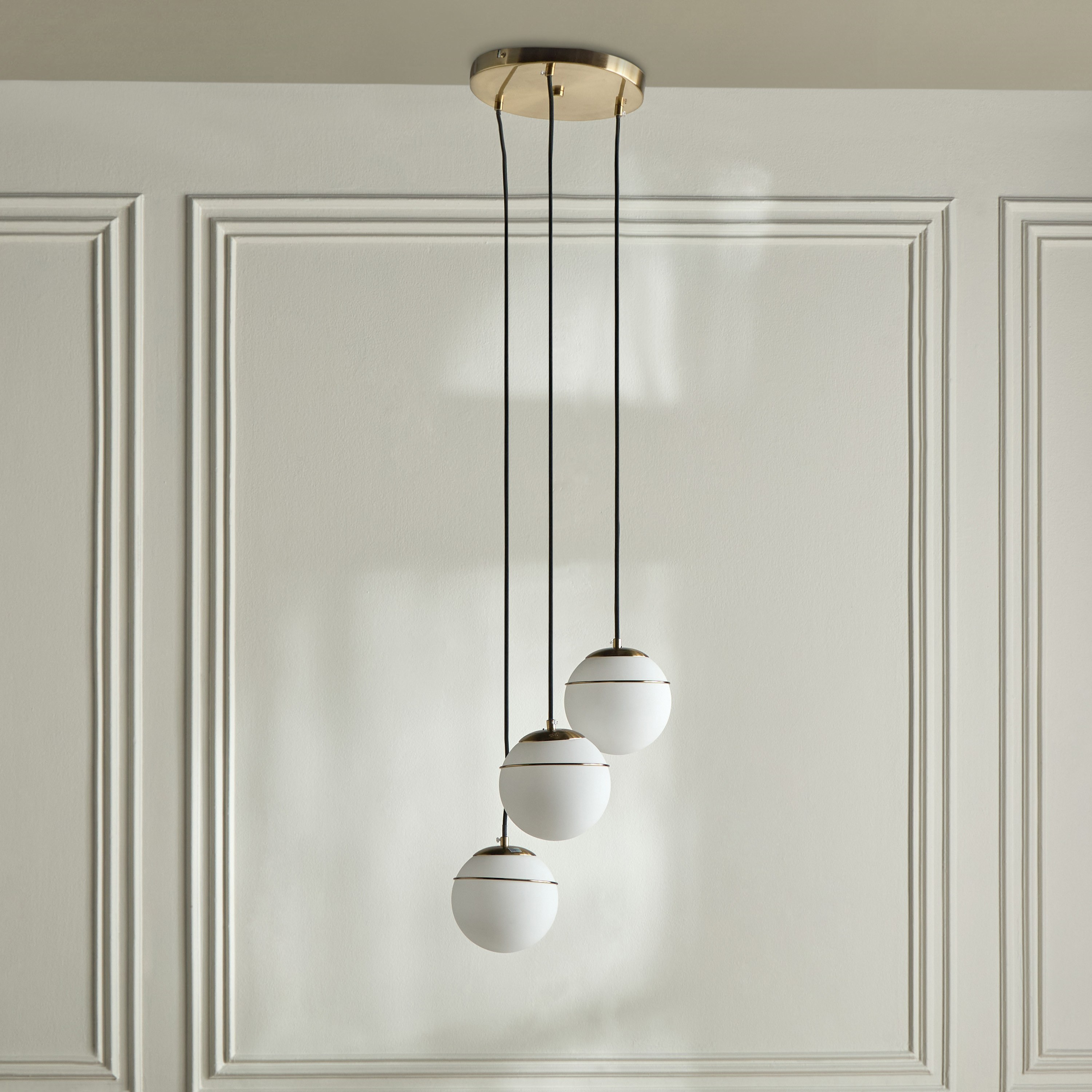 Shop Landon 3-Lights Glass Pendant Lamp | Homecentre Oman
