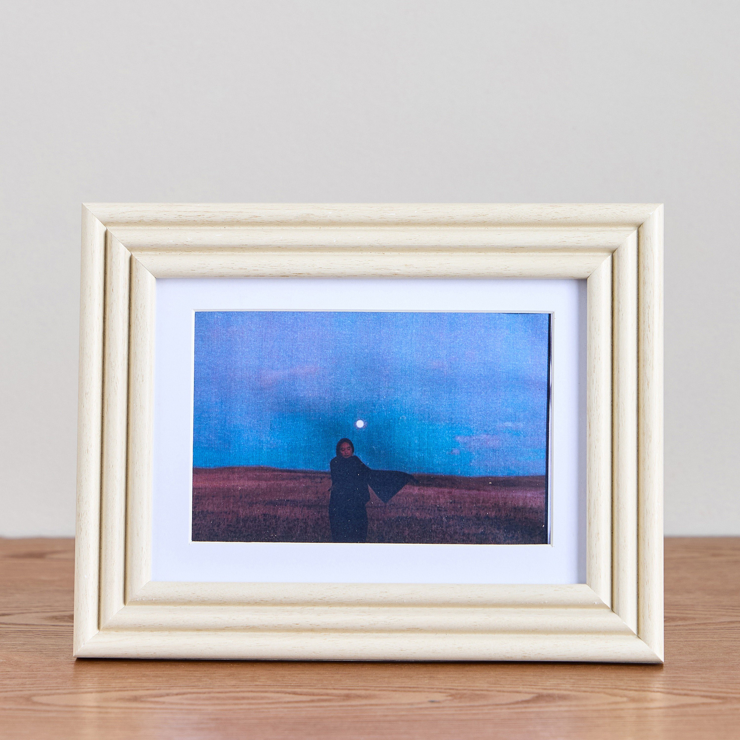 Shop Olivia Matted Photo Frame - 18x13 cm | Home Centre UAE