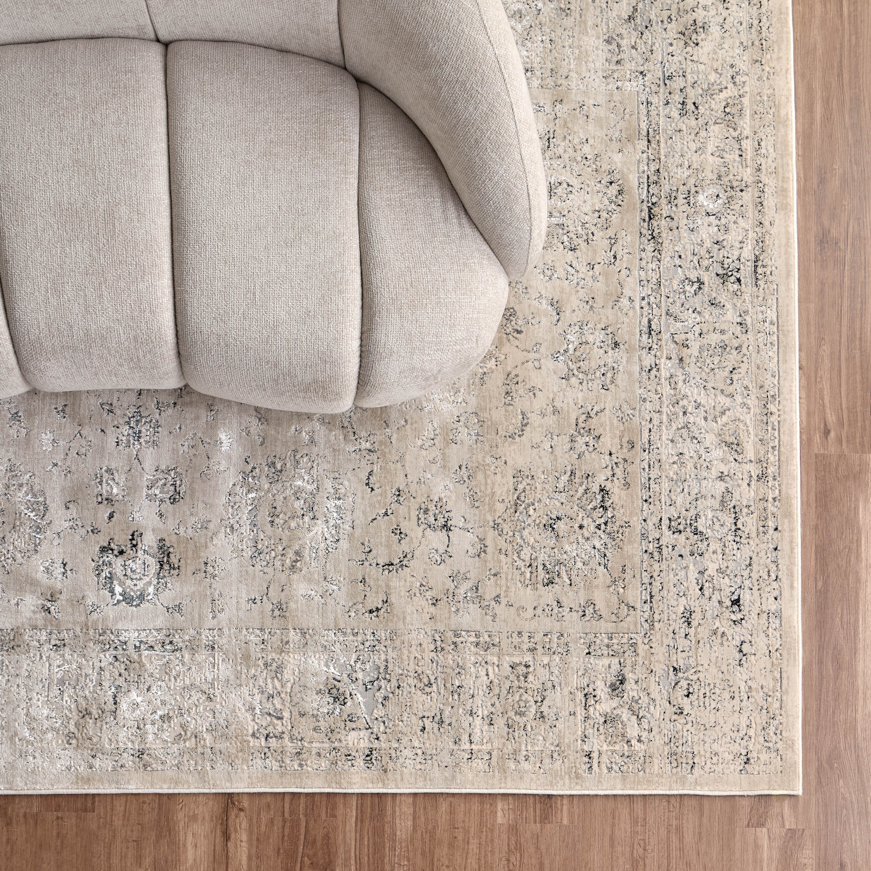 Shop Lysa Rug - 240x360 cm | Homecentre Oman