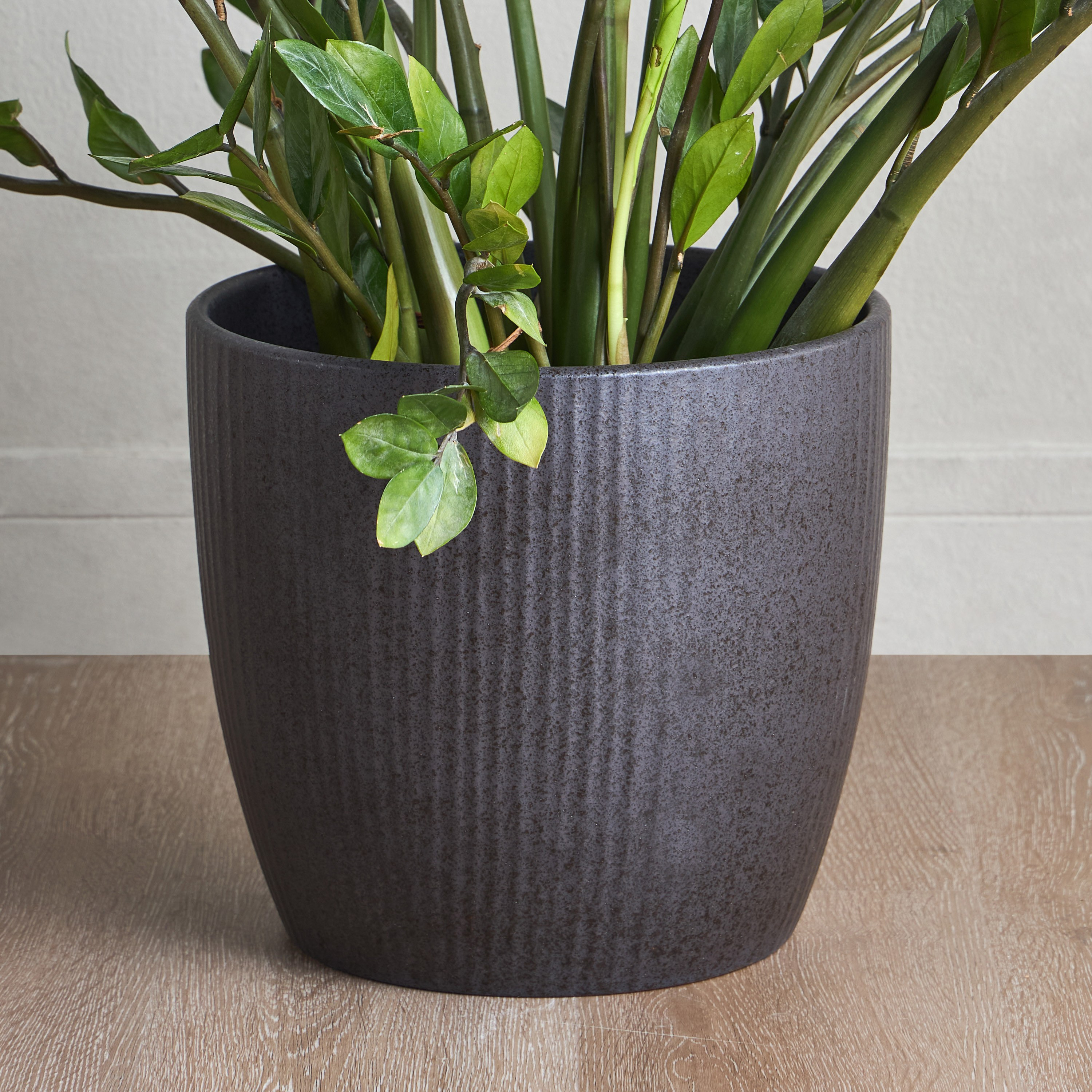 Shop Avon Ceramic Planter - 28 cm | Homecentre Oman