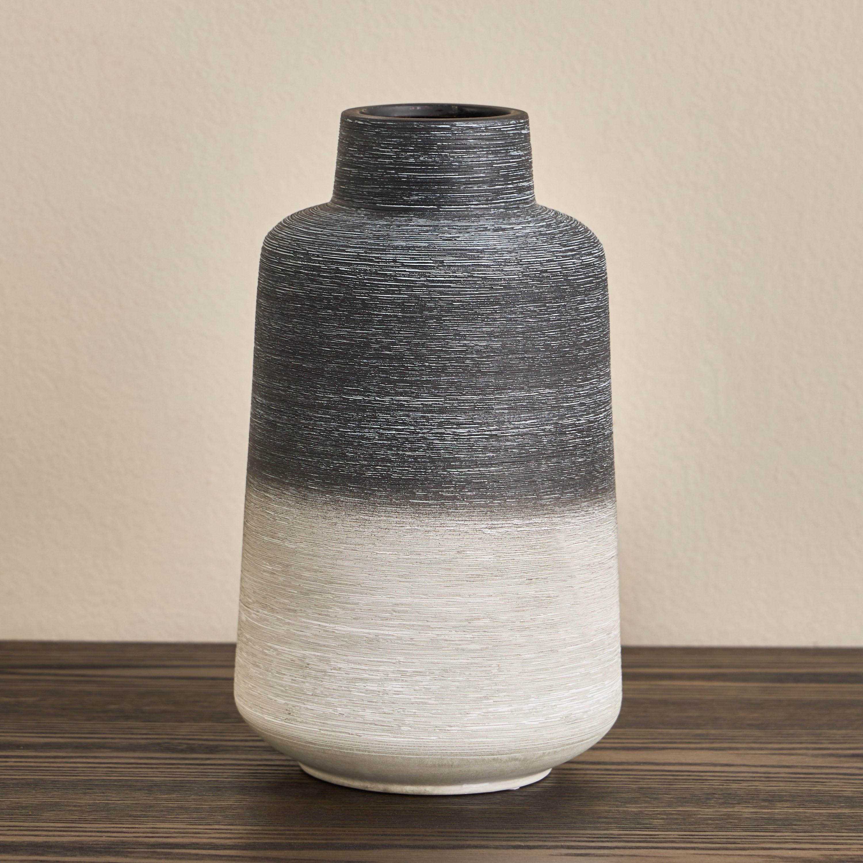 Shop Modern Mono Ash Ceramic Vase - 30 cm Online | Home Centre UAE