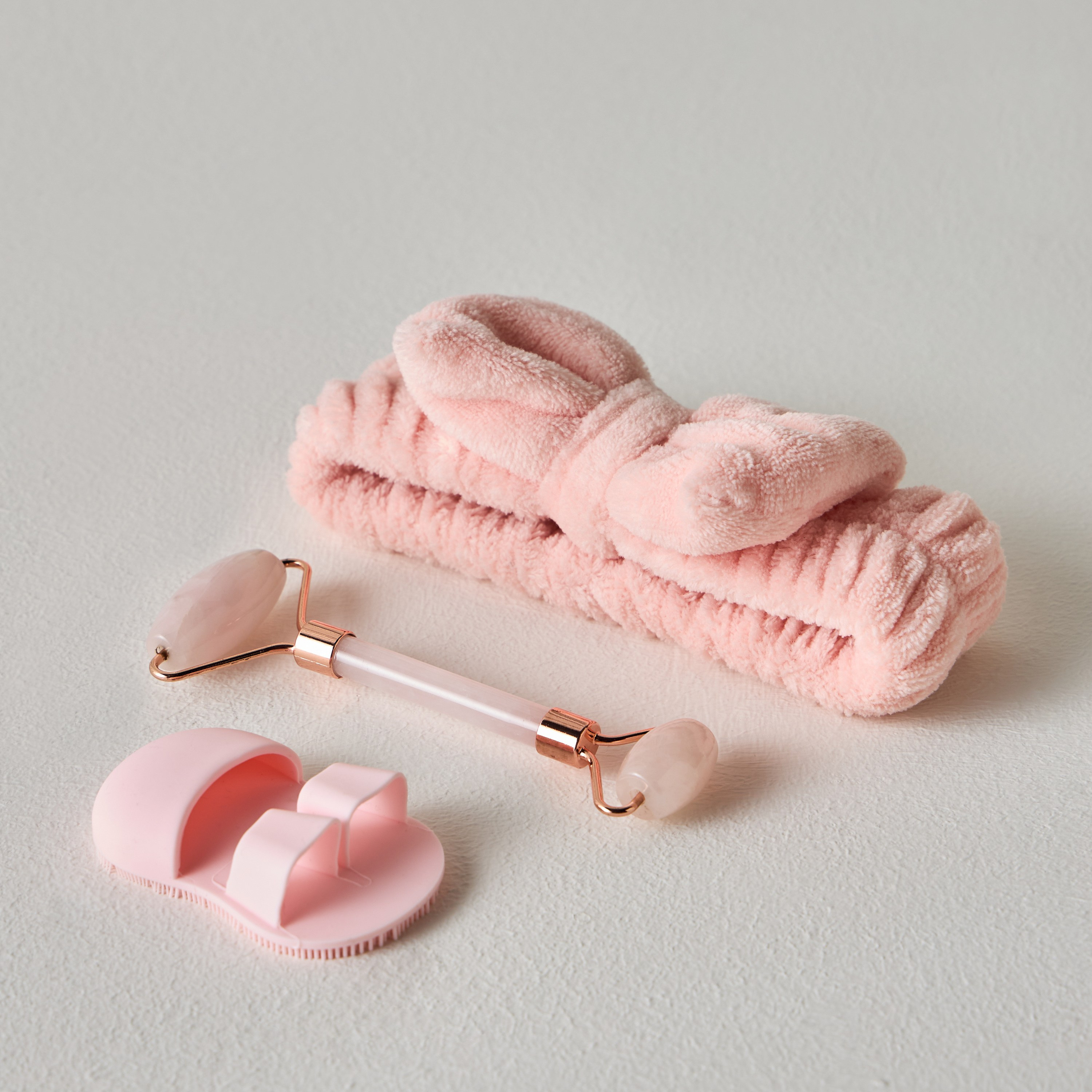 Shop Clara Facial Cleanser and Rose Quartz Roller Set with Headband ...