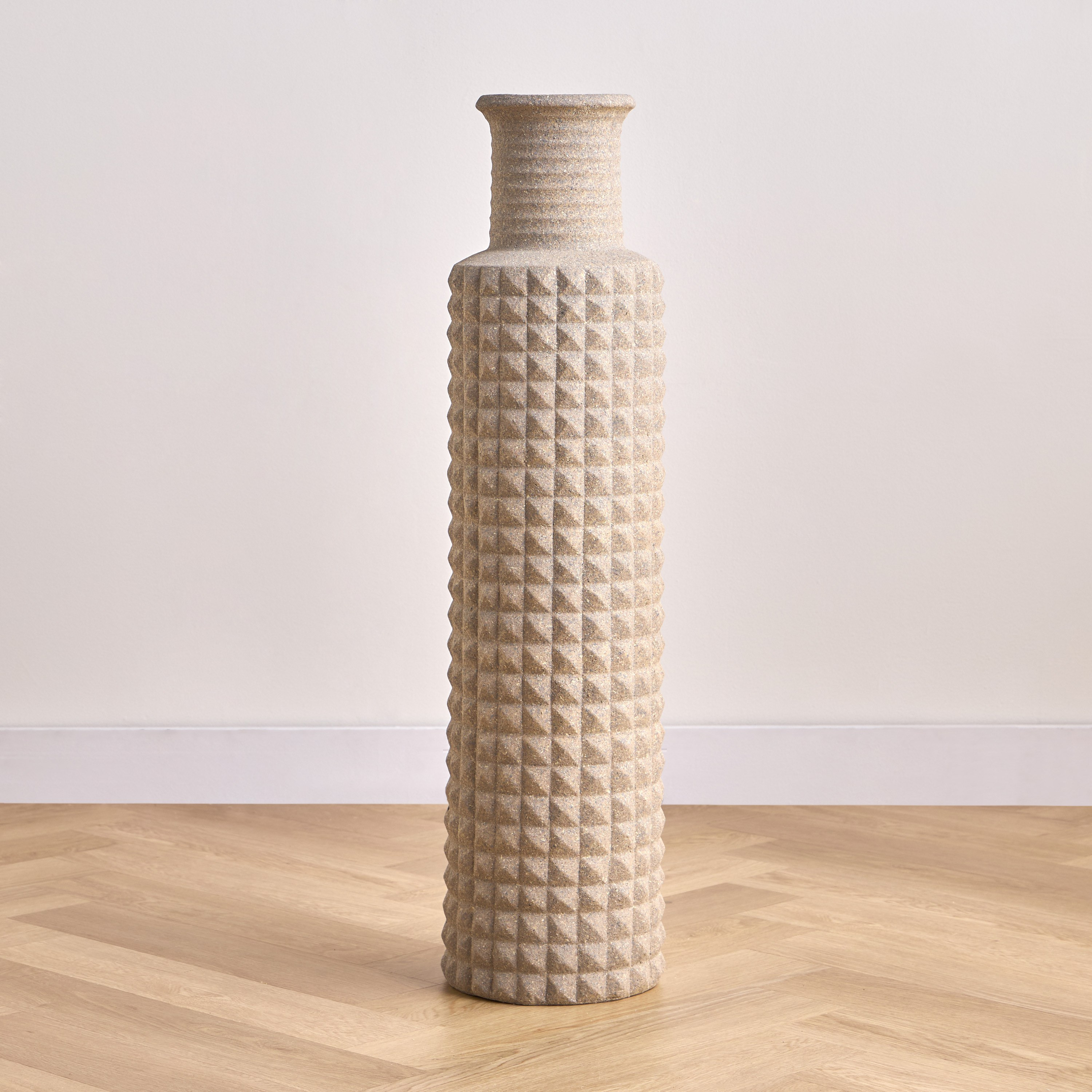 Shop Geo Resin Vase - 97 cm Online | Home Centre UAE