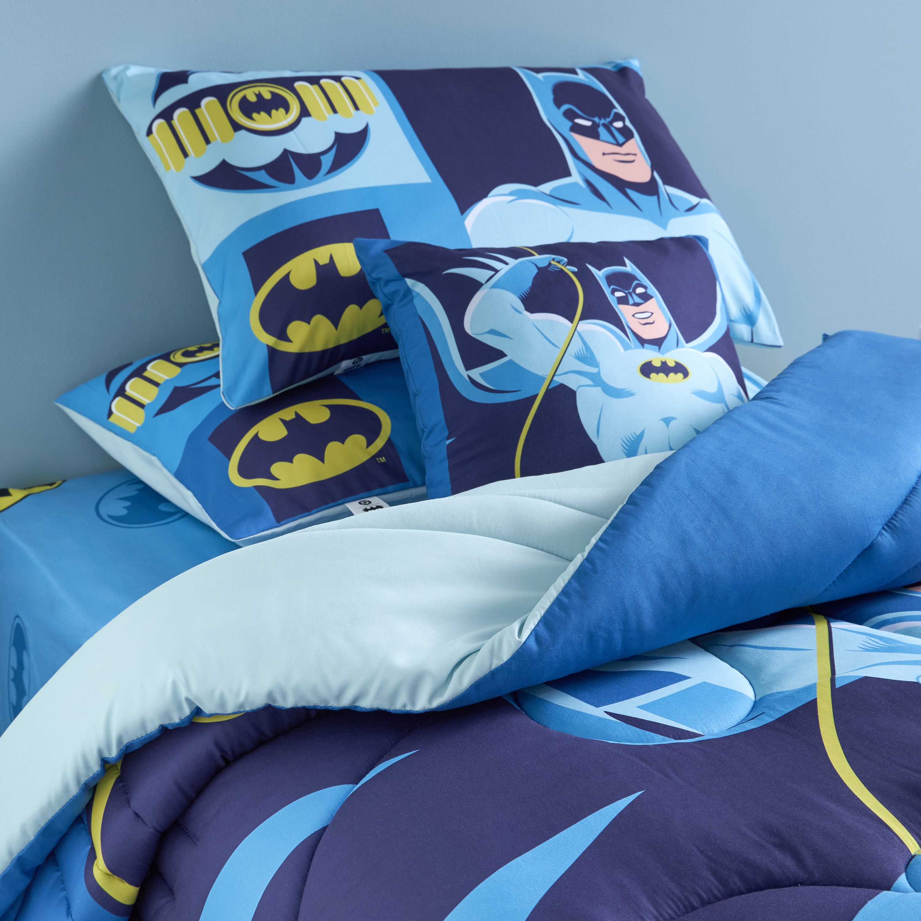 Shop Batman Adventurous Printed 5-Piece Full Comforter and Sheet Set ...