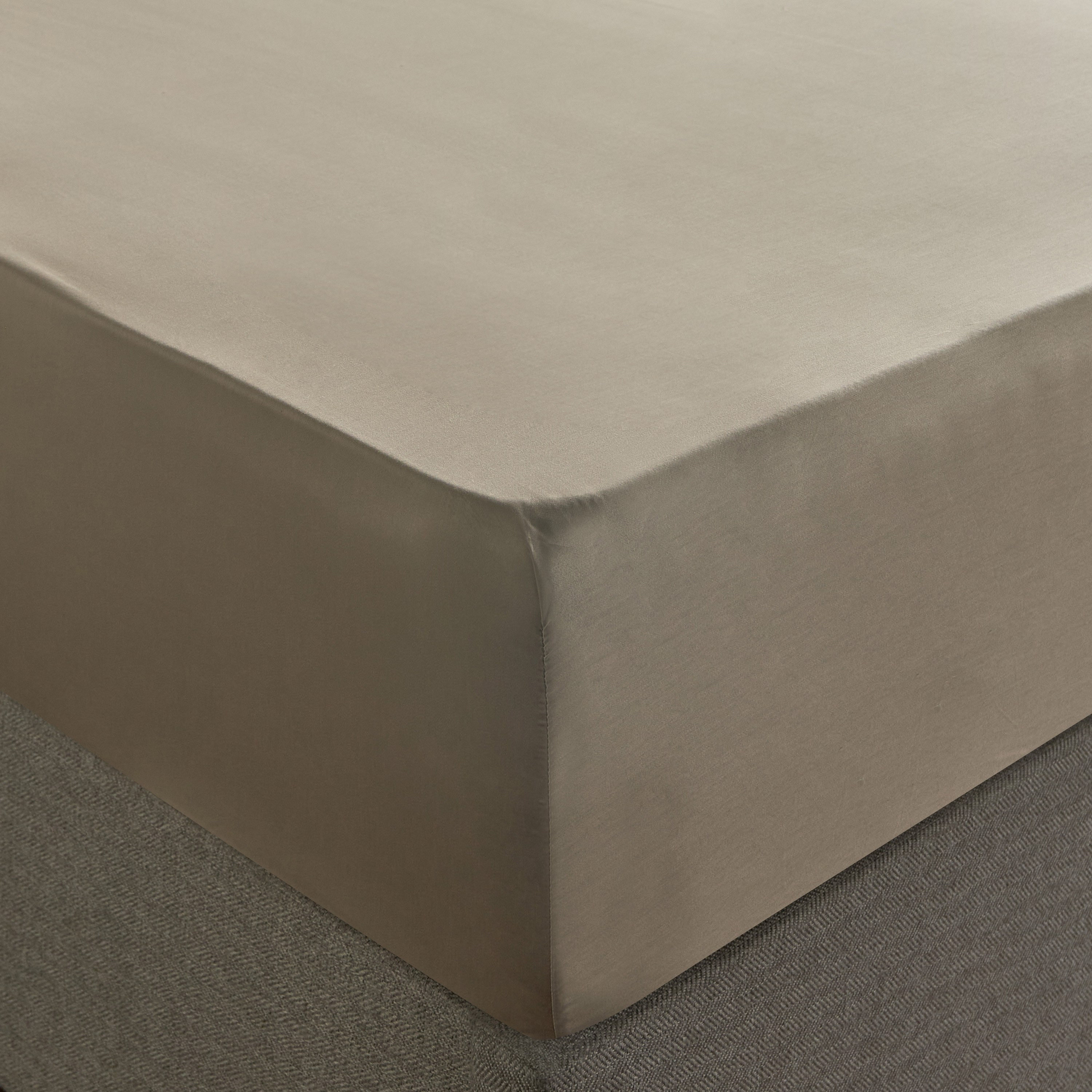 Shop Evelor Cotton Sateen Weave 1000 Thread Count King Fitted Sheet ...