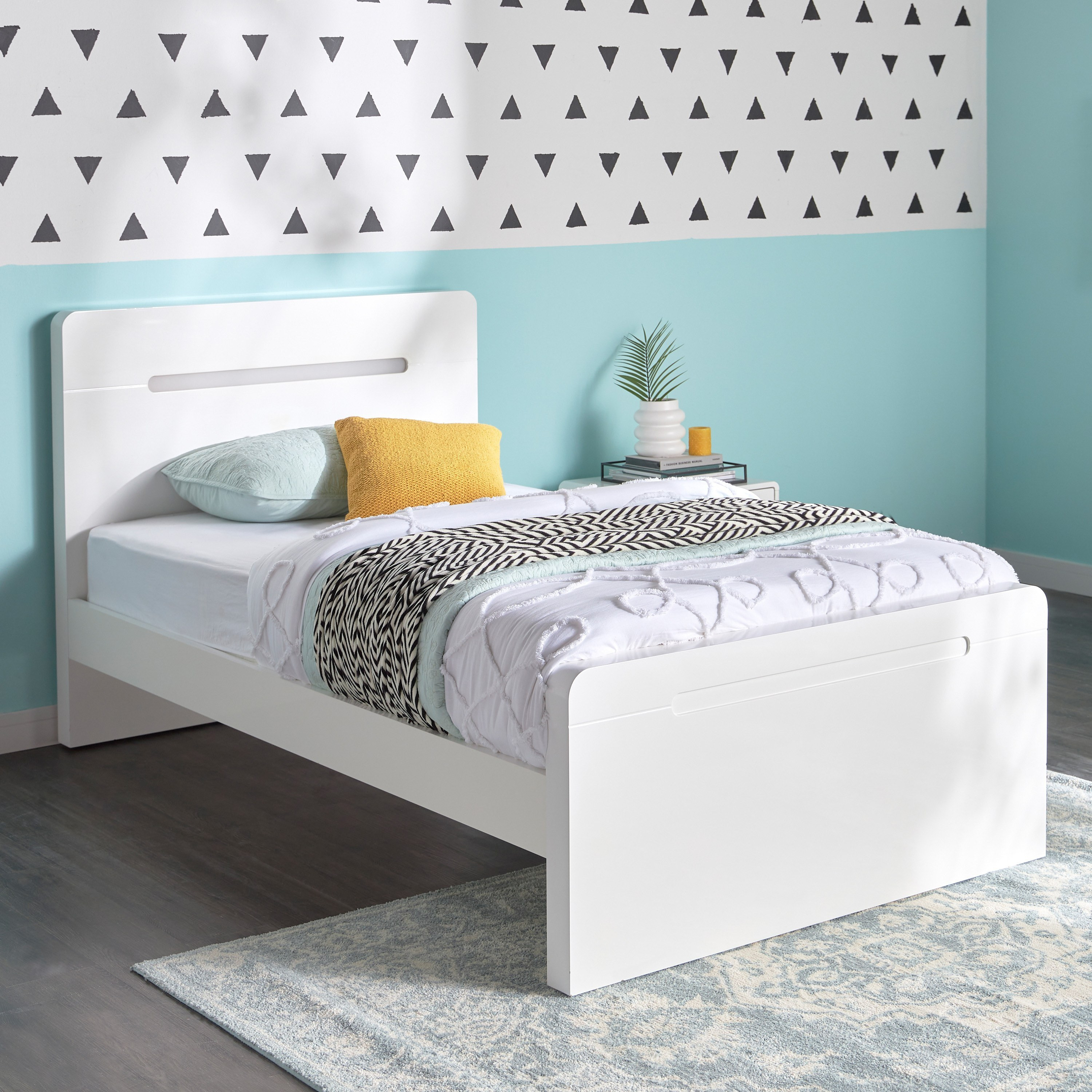 Shop Eden 3-Piece Single Bedroom Set Online | Homecentre Oman